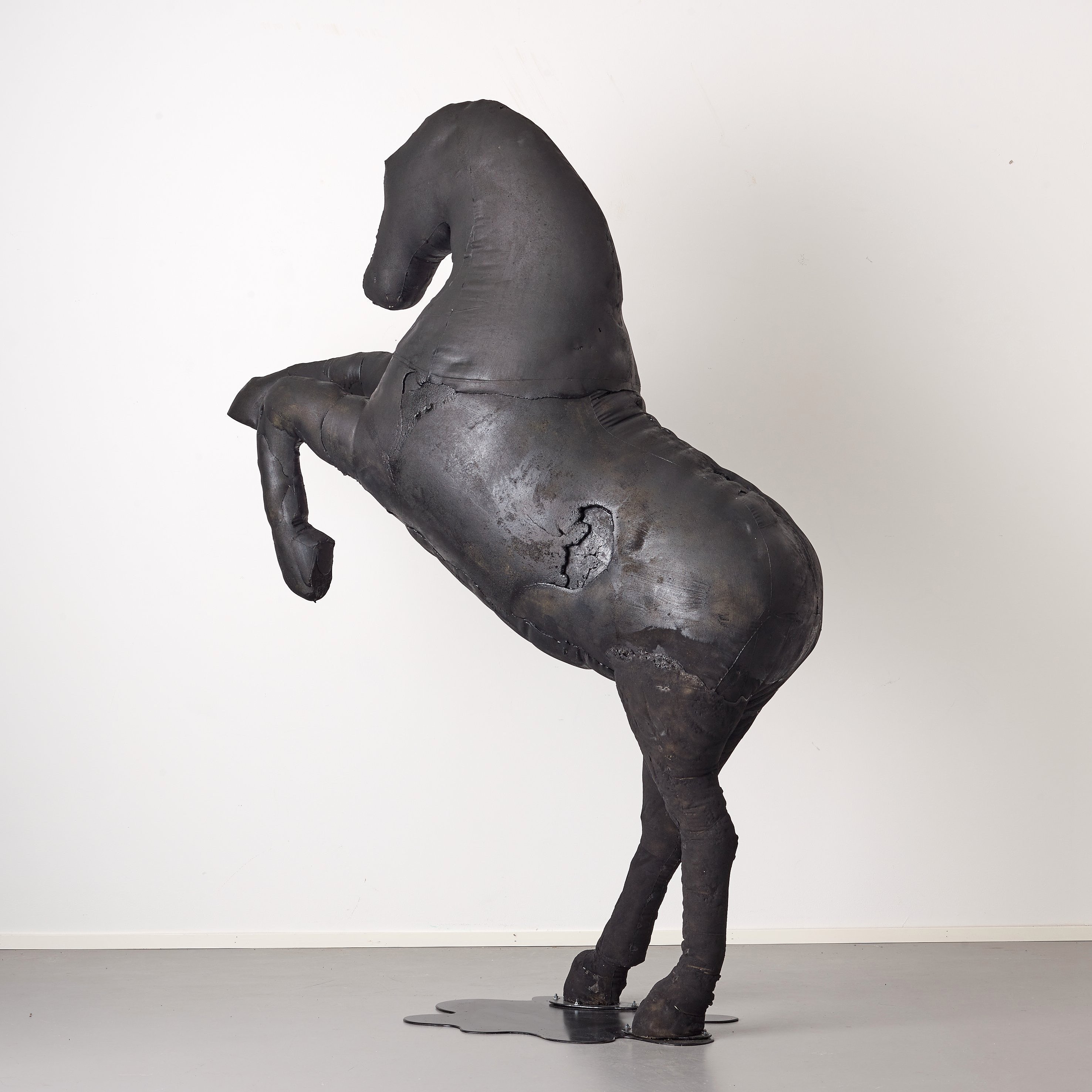 Linda Bäckström, "Black Beauty". - Bukowskis