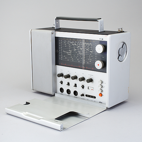 RADIO, Braun T1000, formgiven av Dieter Rams för Braun 1962. - Bukowskis