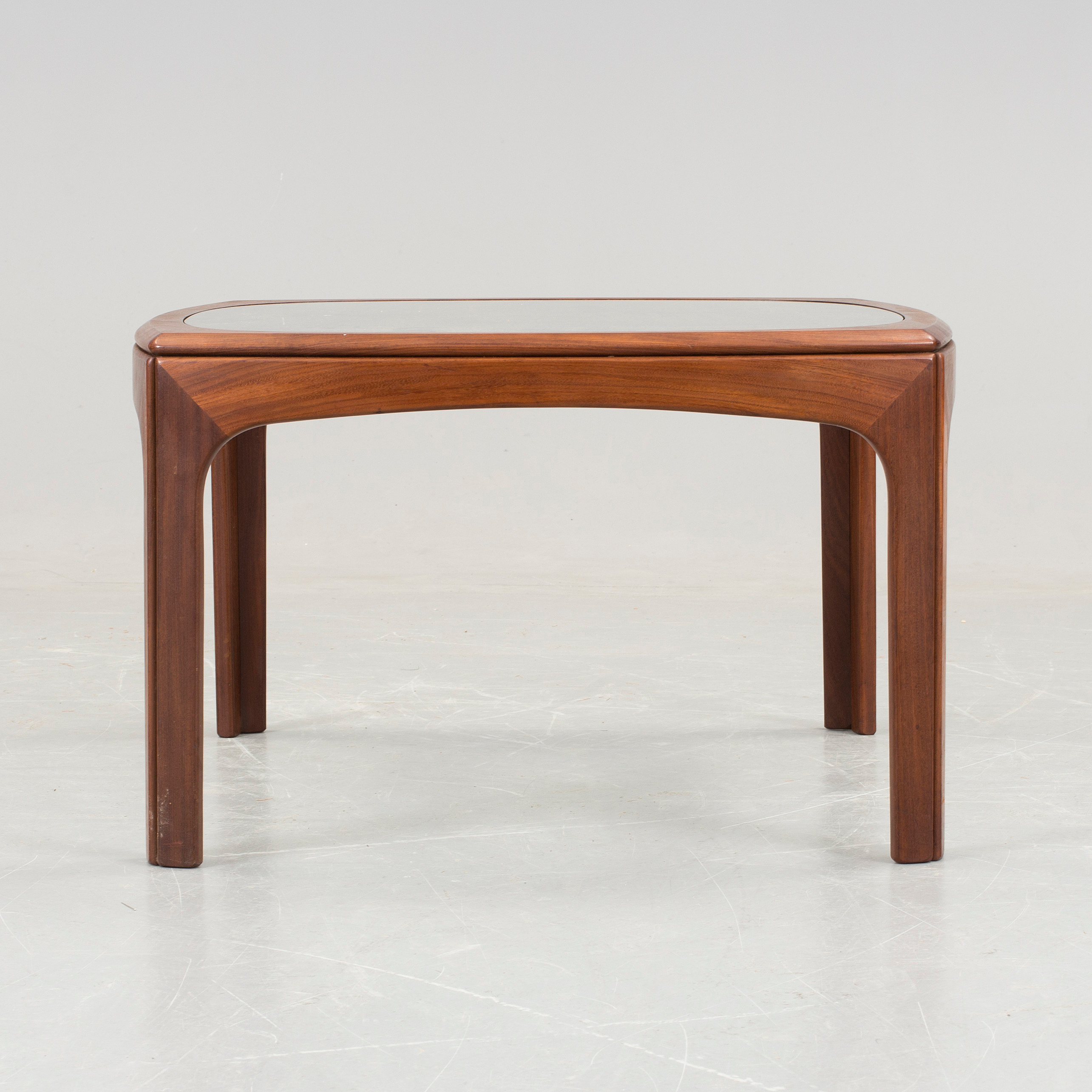 A G-plan table, second half of the 20th century. - Bukowskis