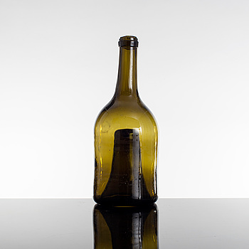 FLASKA, glas, 1700-/1800-tal. - Bukowskis