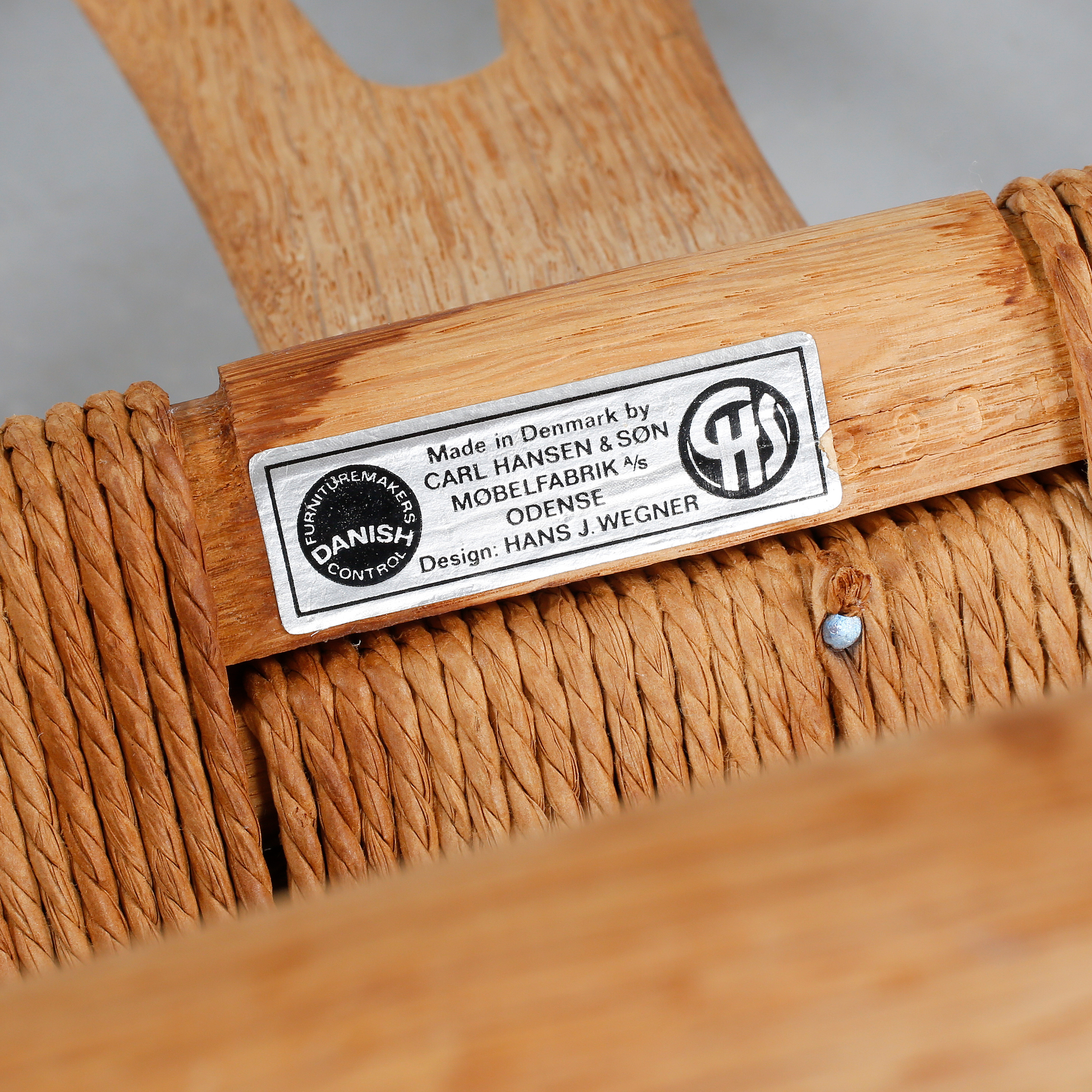 HANS J WEGNER, "Y-tuoli", Carl Hansen & Son, Odense, malli suunniteltu ...