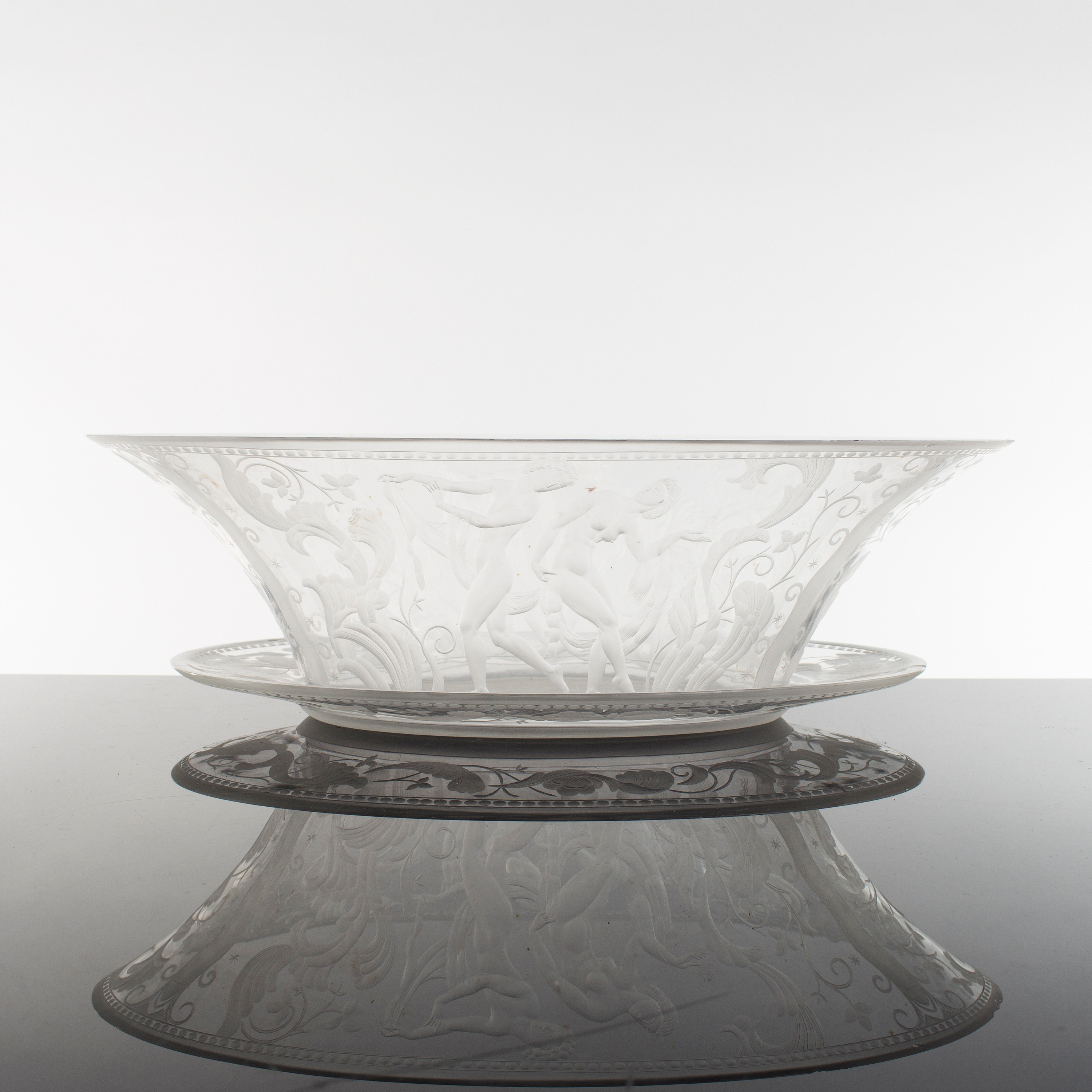 SIMON GATE, skål med fat, Orrefors, modellen formgiven år 1920. - Bukowskis