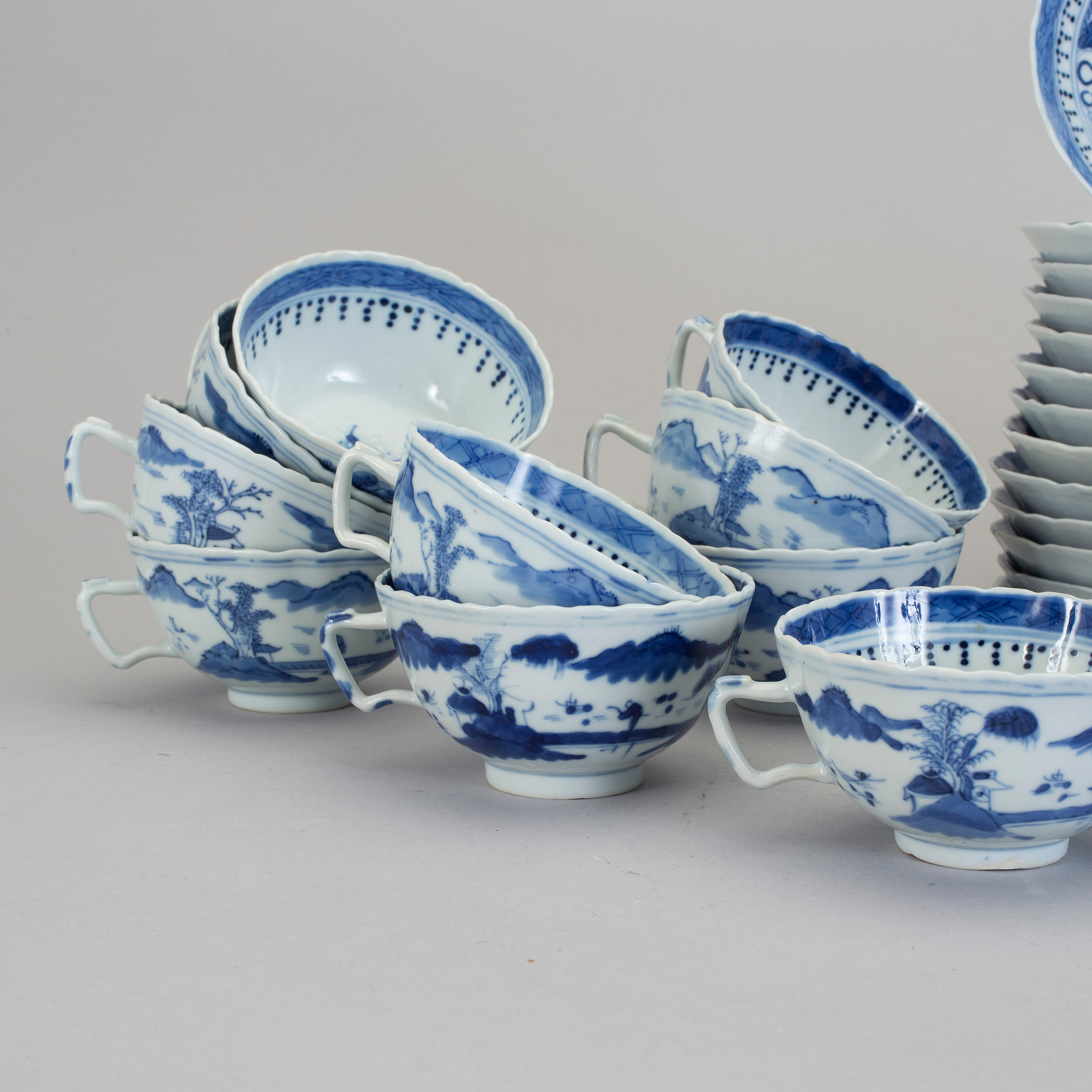 Two Sets Of Ten Blue And White Tea Cups With Saucers Late Qing Dynasty 1644 1912 Bukowskis