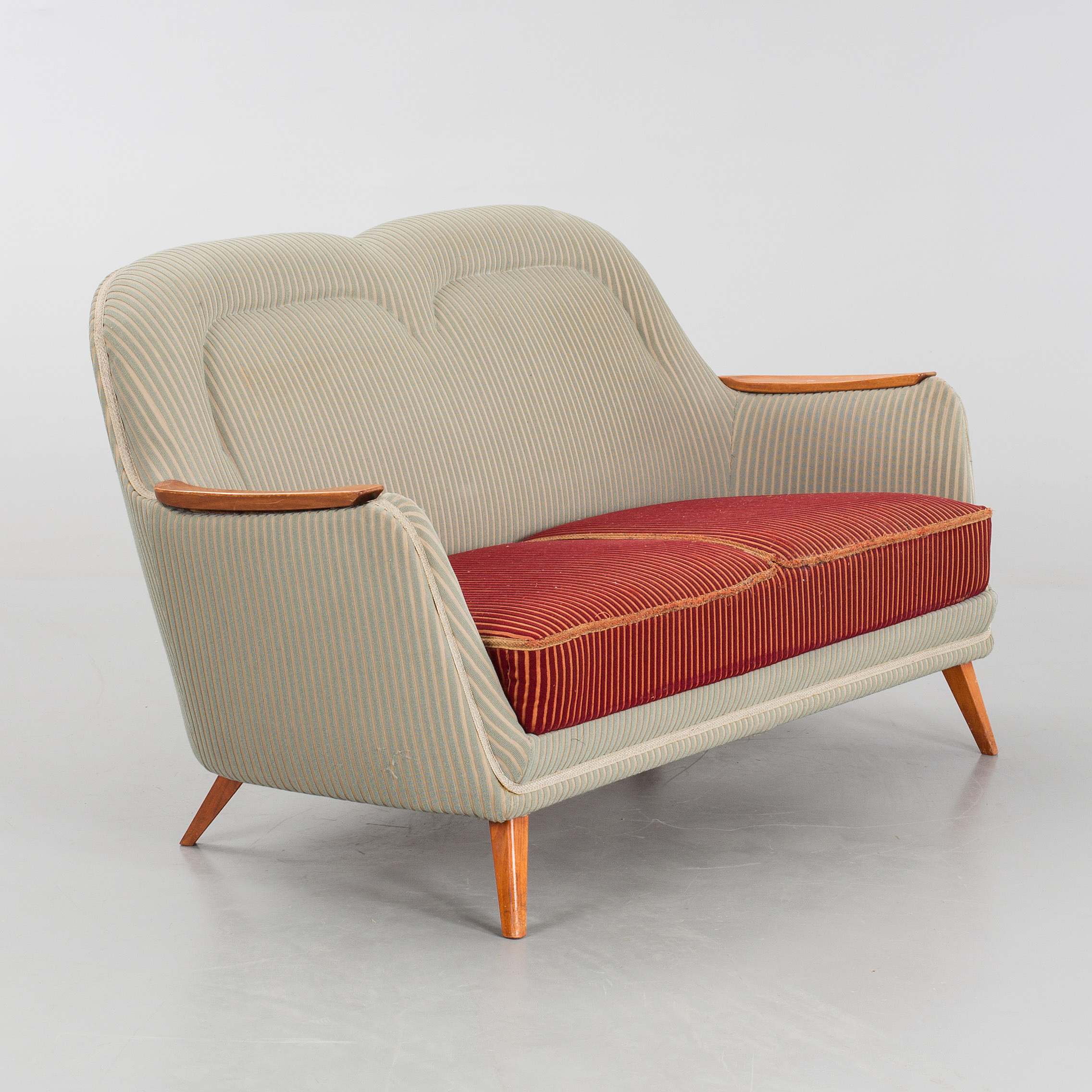 SOFA, 1950's. - Bukowskis