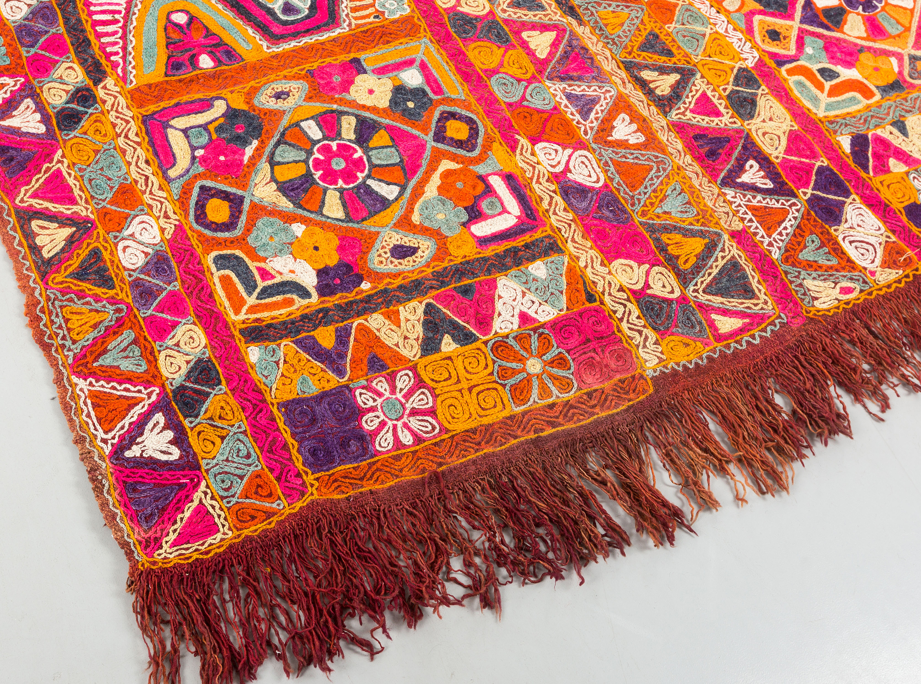 TEXTILE/BEDCOVER, old/semi-antique, Iraq, Tribal/nomads, 255 x 155 cm ...