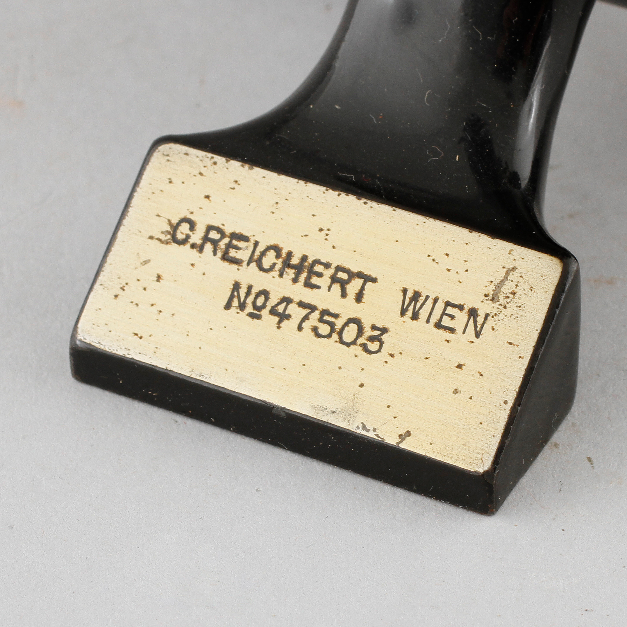 A microscope by C Reichert in Wien, early 20th century. - Bukowskis