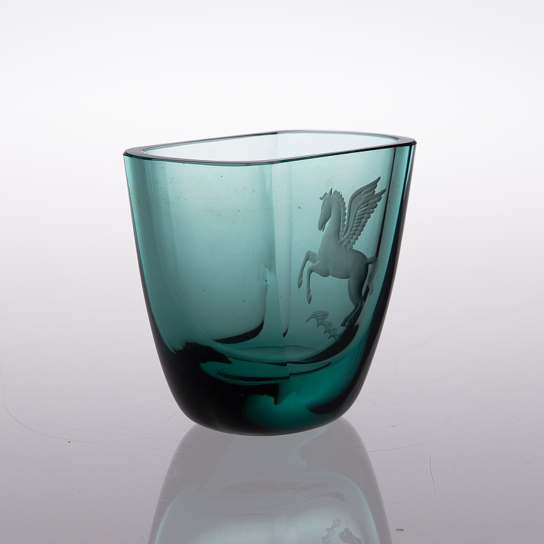 GÖRAN HONGELL, vase, glass, signed and dated, Karhula -47. - Bukowskis