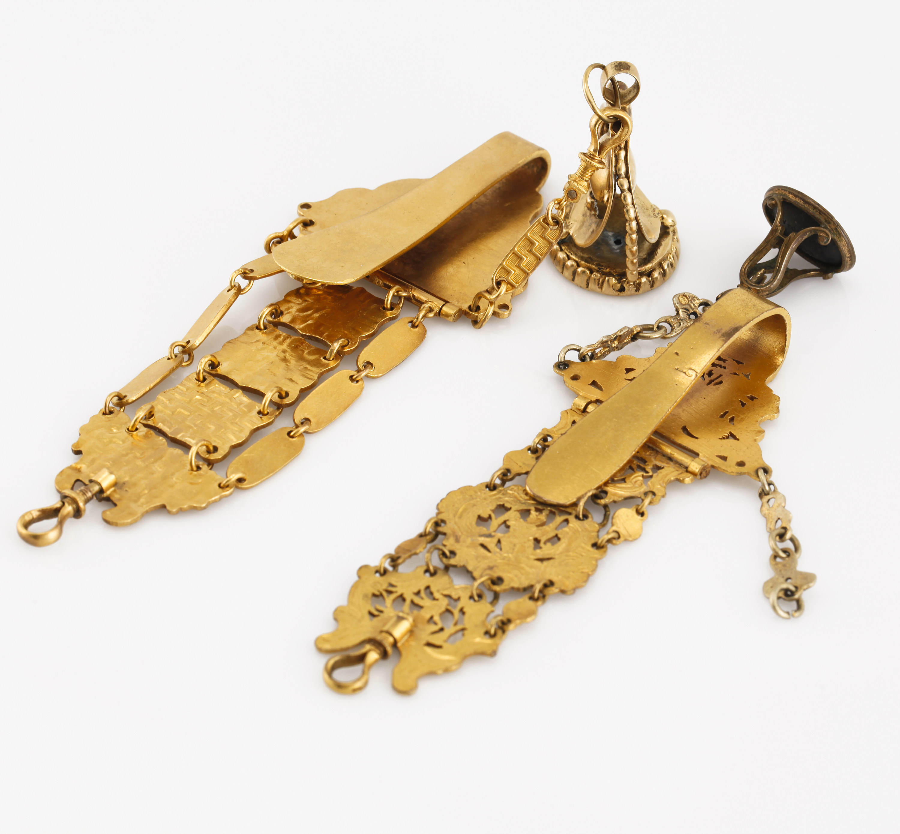 two chatelaines from the 18th century. - Bukowskis