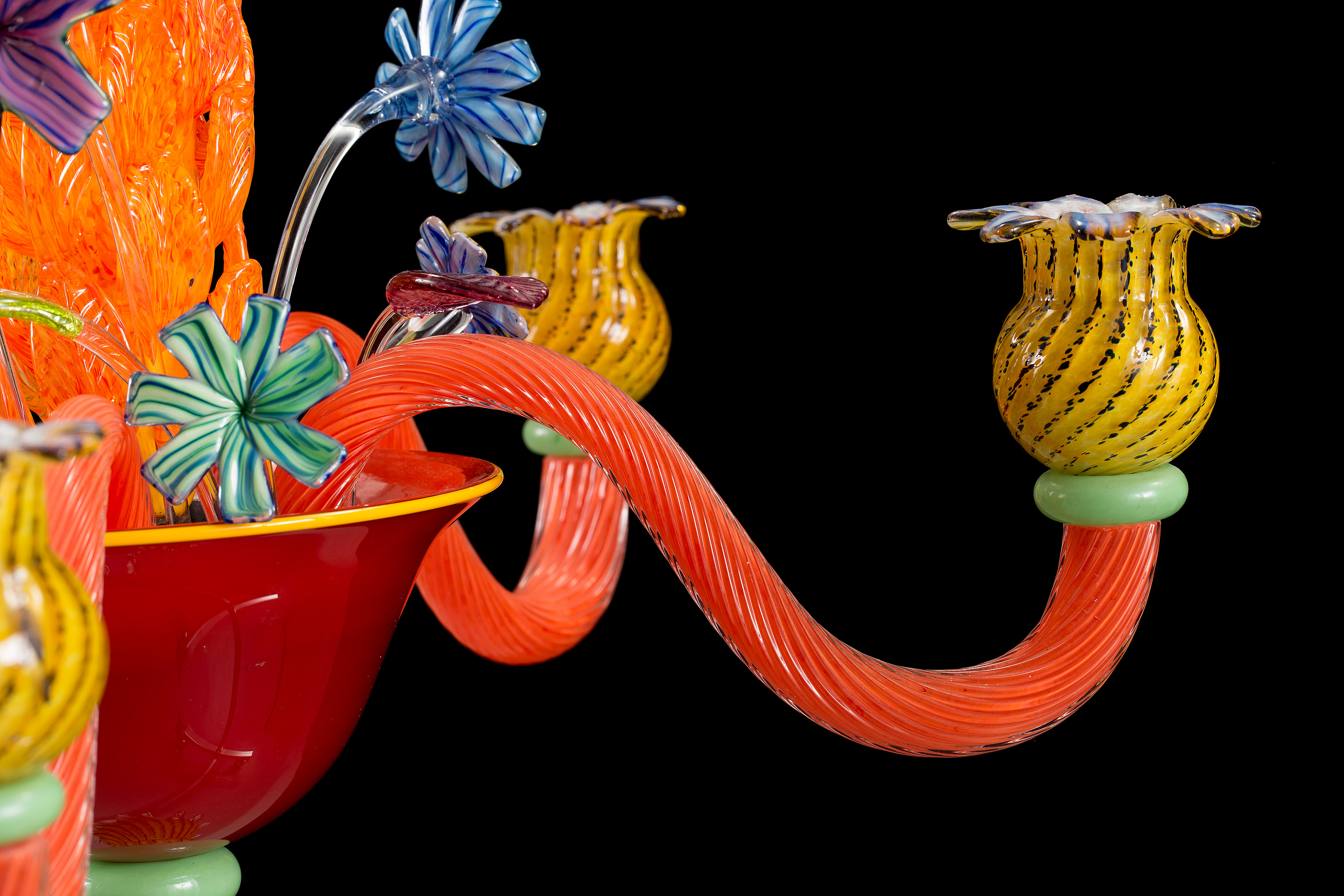 A Jonas Rooth glass chandelier, Kivik, signed and dated 1999. - Bukowskis