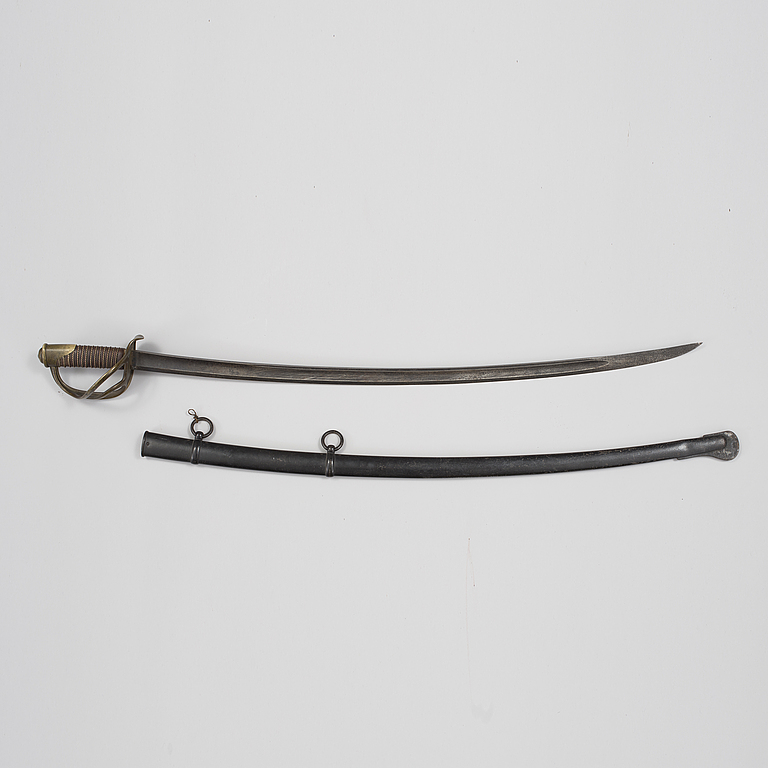 a French light cavalry sabre model 1822. - Bukowskis