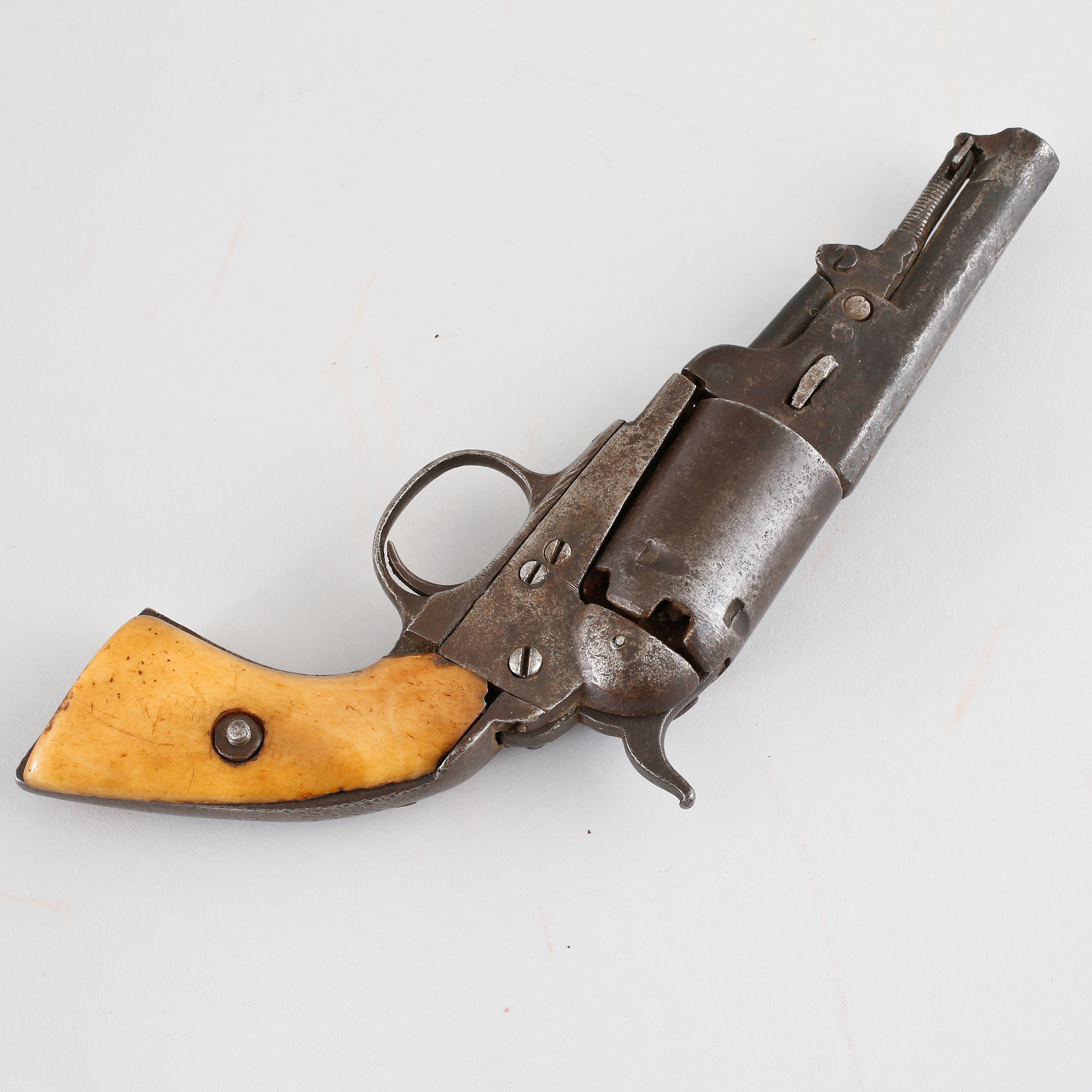 REVOLVER, möjligen Colt, 1800-talets tredje kvartal. - Bukowskis