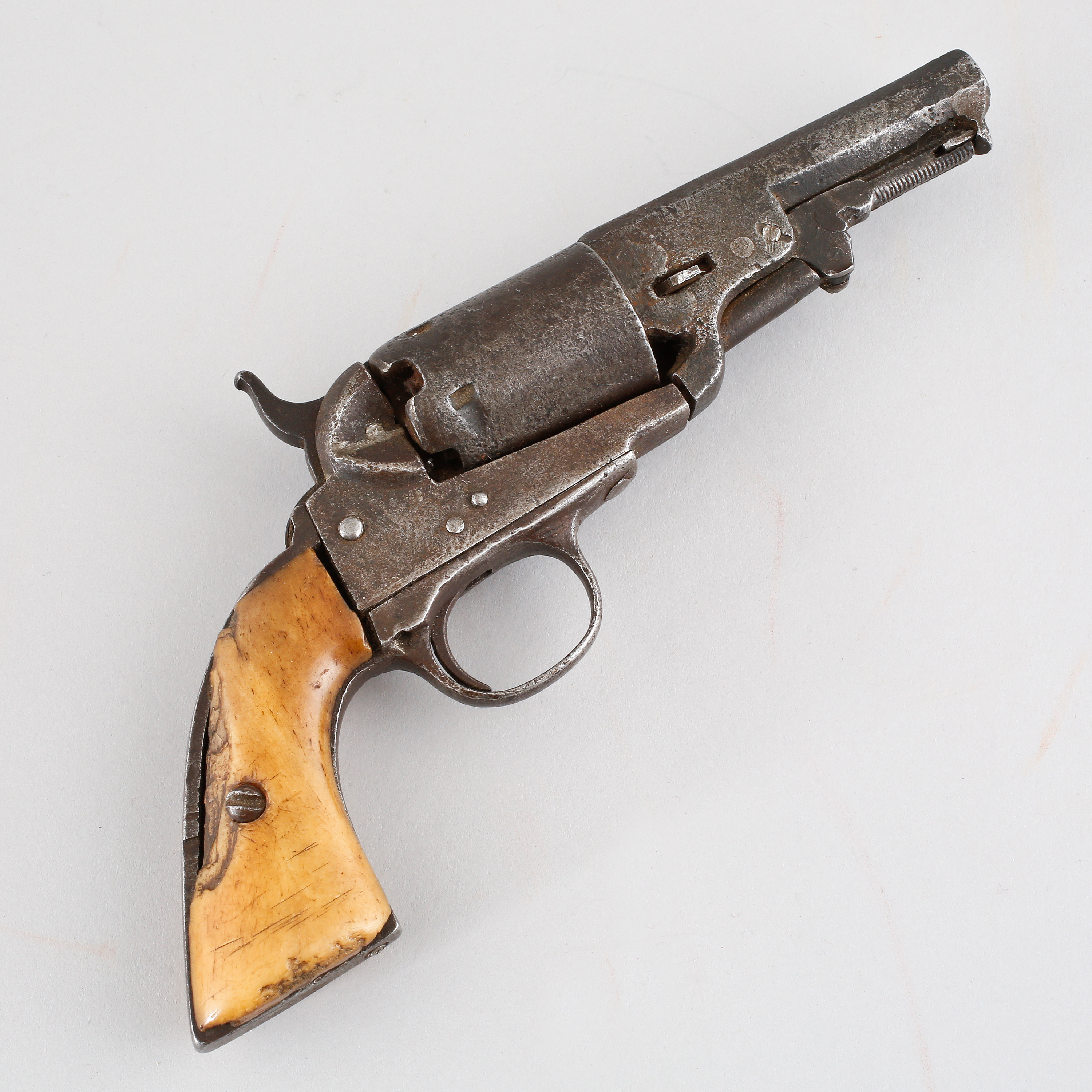 REVOLVER, möjligen Colt, 1800-talets tredje kvartal. - Bukowskis