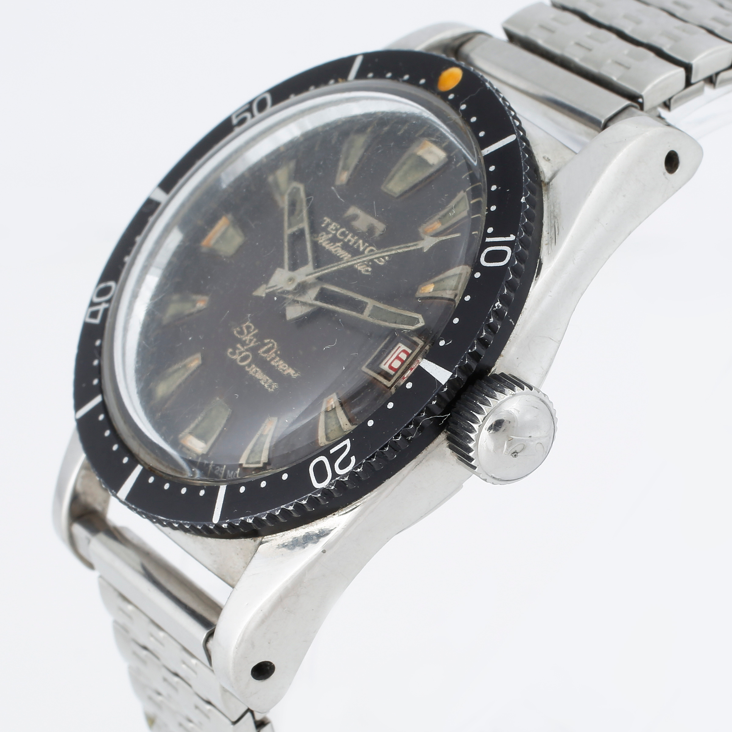 TECHNOS, Sky Diver, wrist watch, 37,5 mm. - Bukowskis