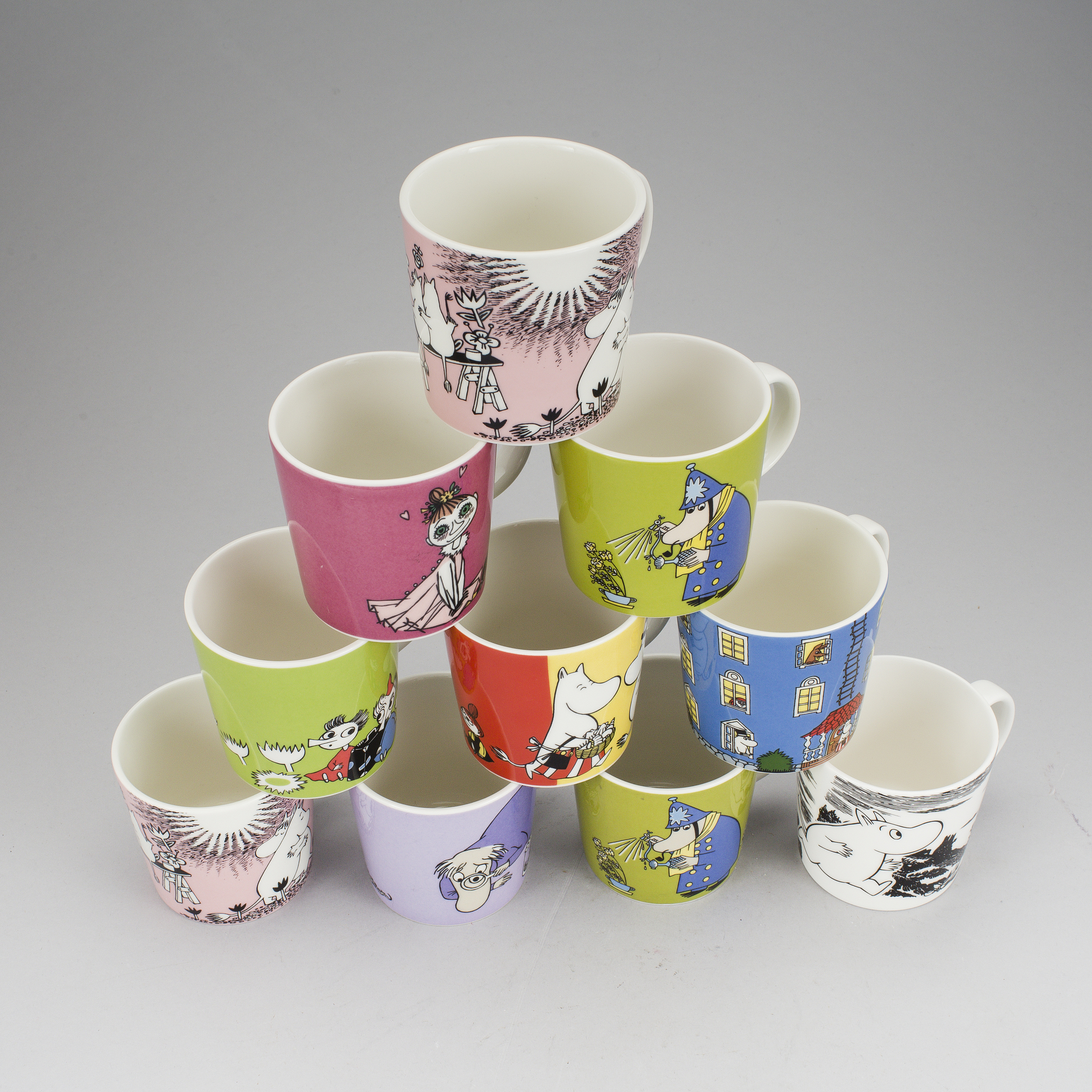 MUMINMUGGAR I PORSLIN, 10 stycken, "Moomin characters" Arabia, Finland ...