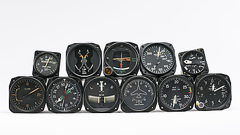 PARTI MÄTINSTRUMENT, 11 delar, för flygplan. - Bukowskis