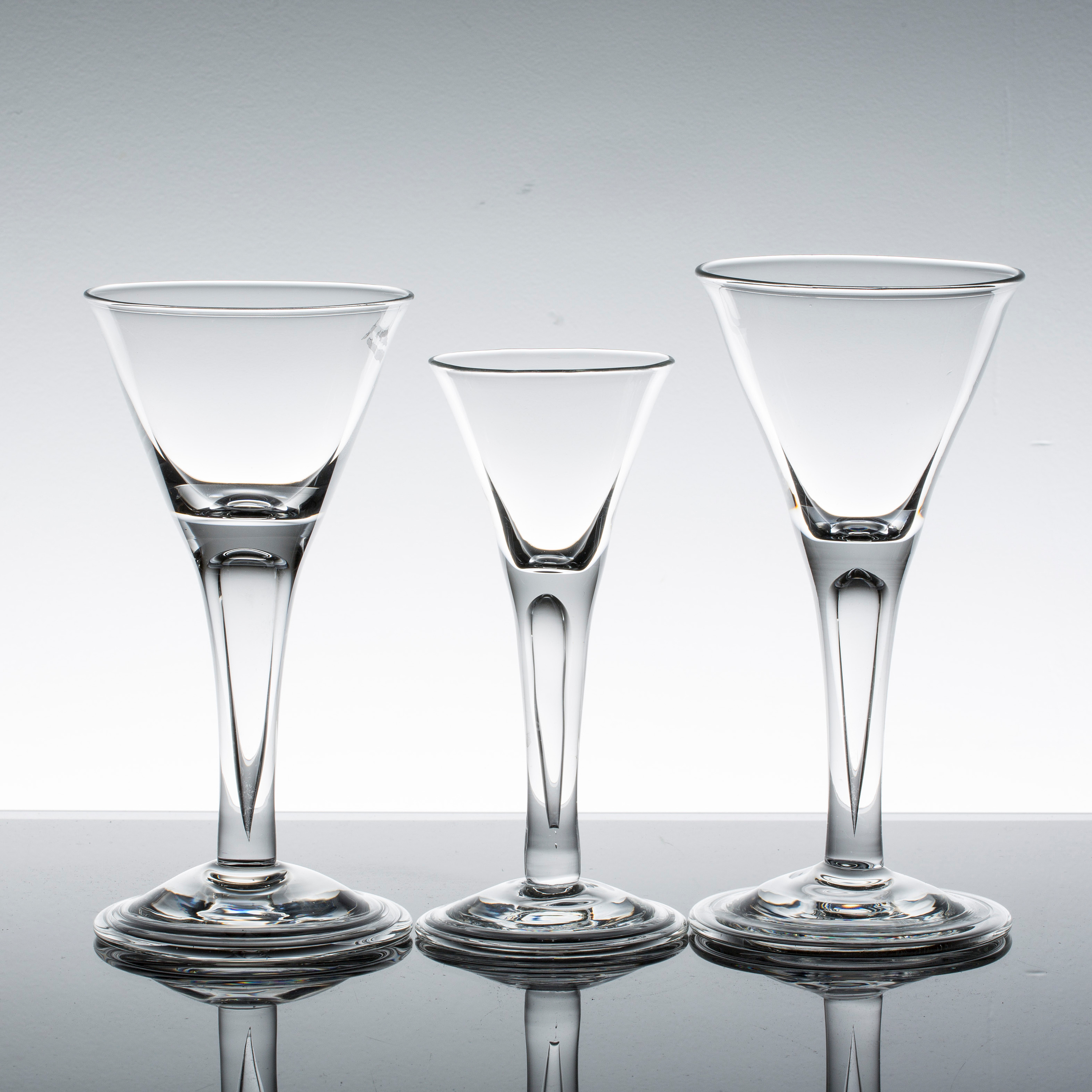 VINGLAS SAMT SNAPSGLAS, 5+11 st, "Enhörna", IKEA:s 1700-talsserie 1994 ...