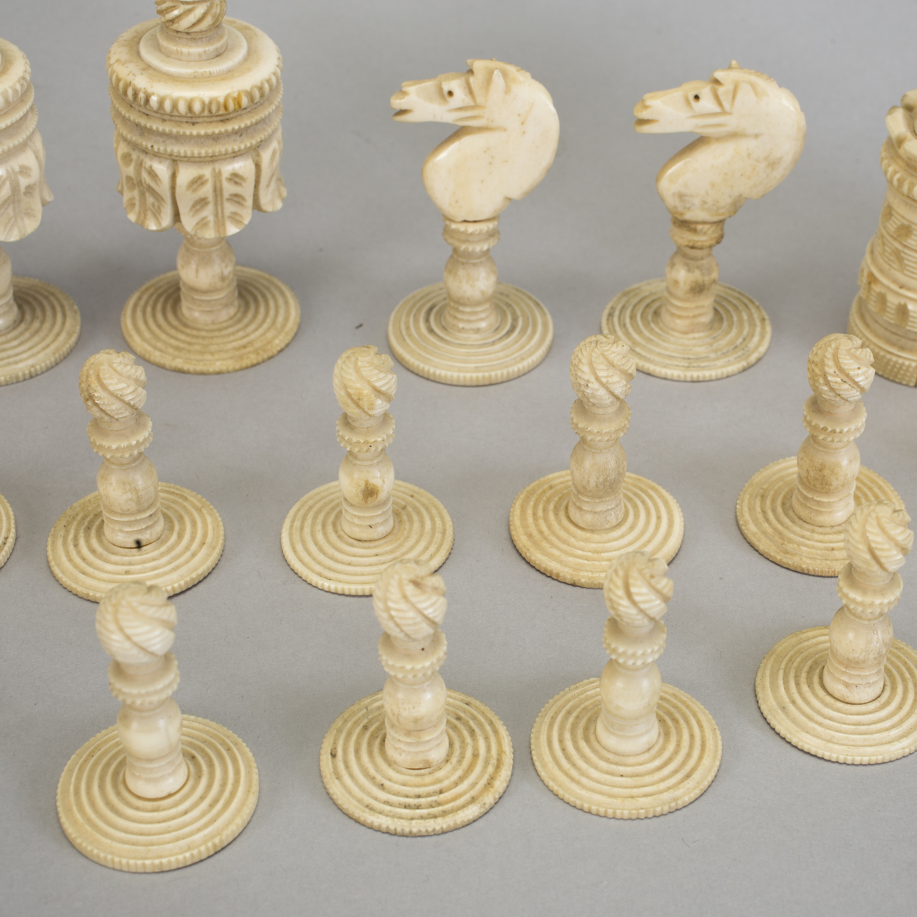 A Barleycorn chess set, 32 pieces. - Bukowskis