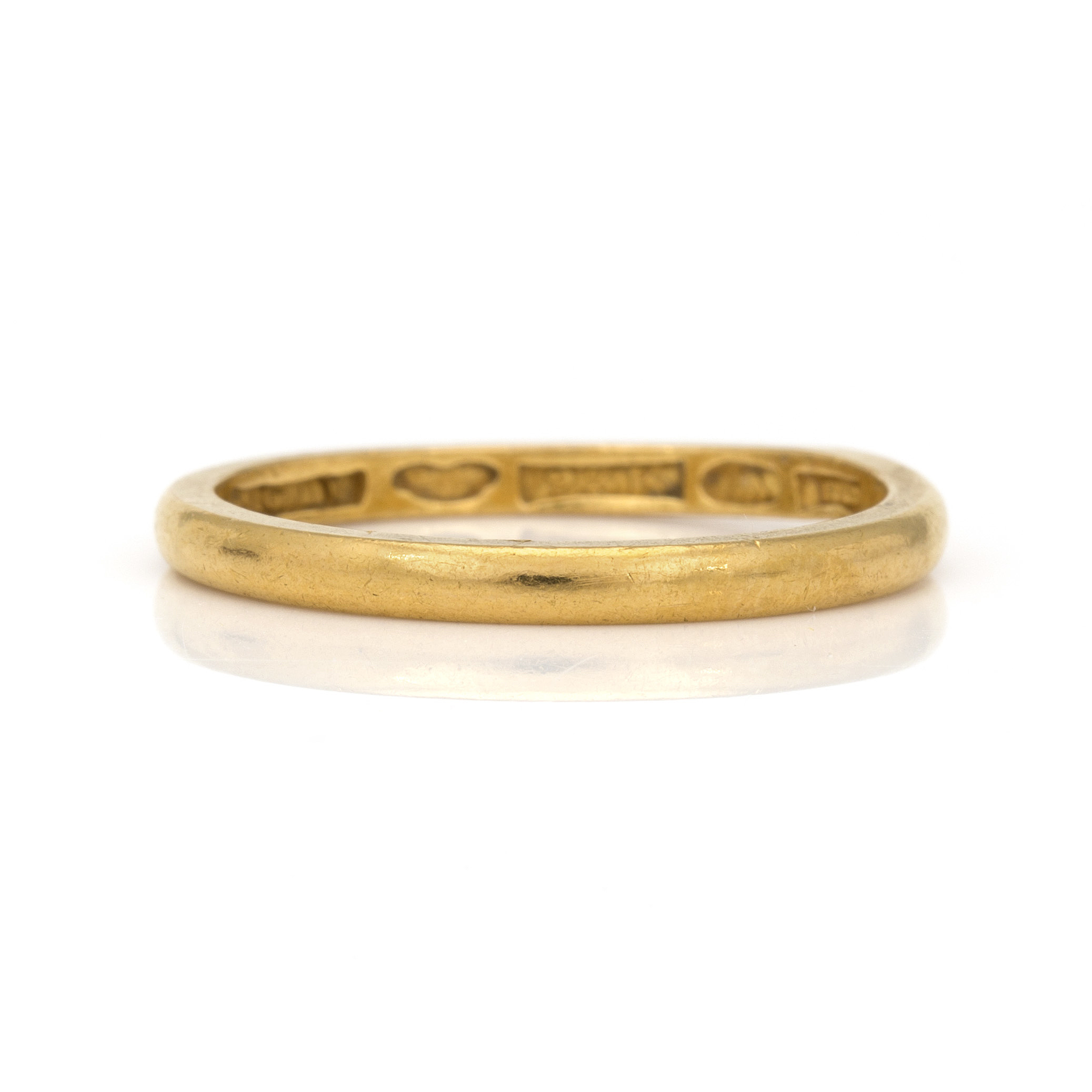 A 23K gold ring. - Bukowskis