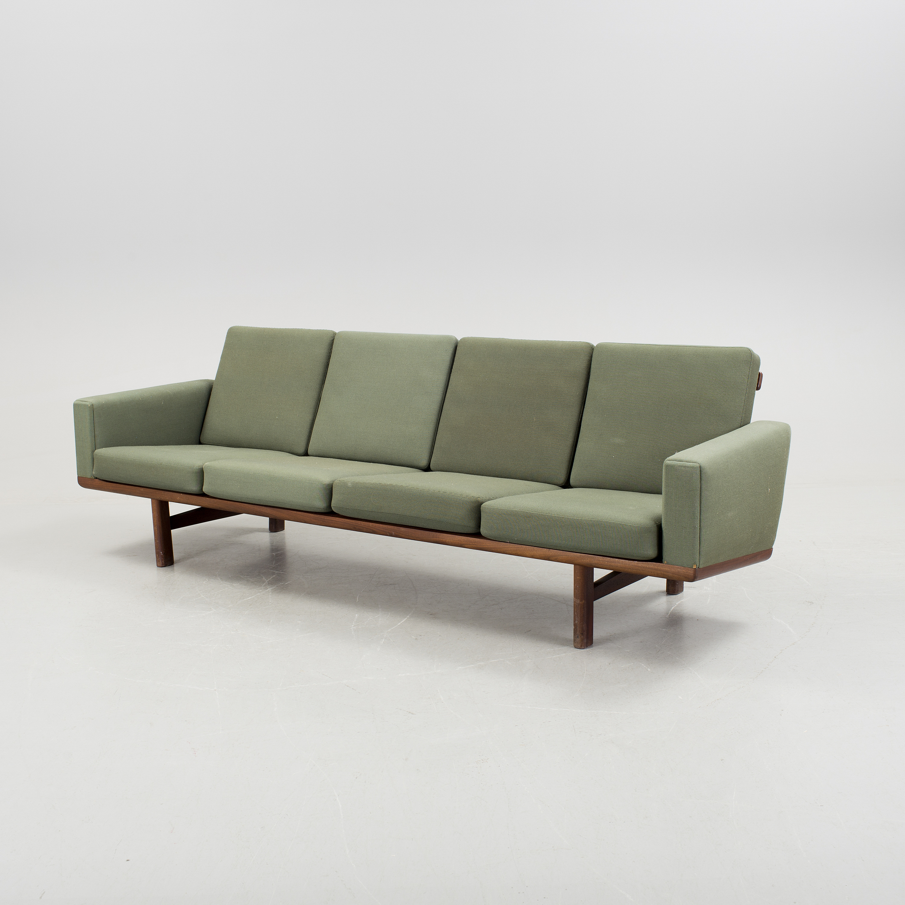 HANS J WEGNER, soffa, "GE 236", Getama Gedstedt, Danmark, 1960-tal. - Bukowskis