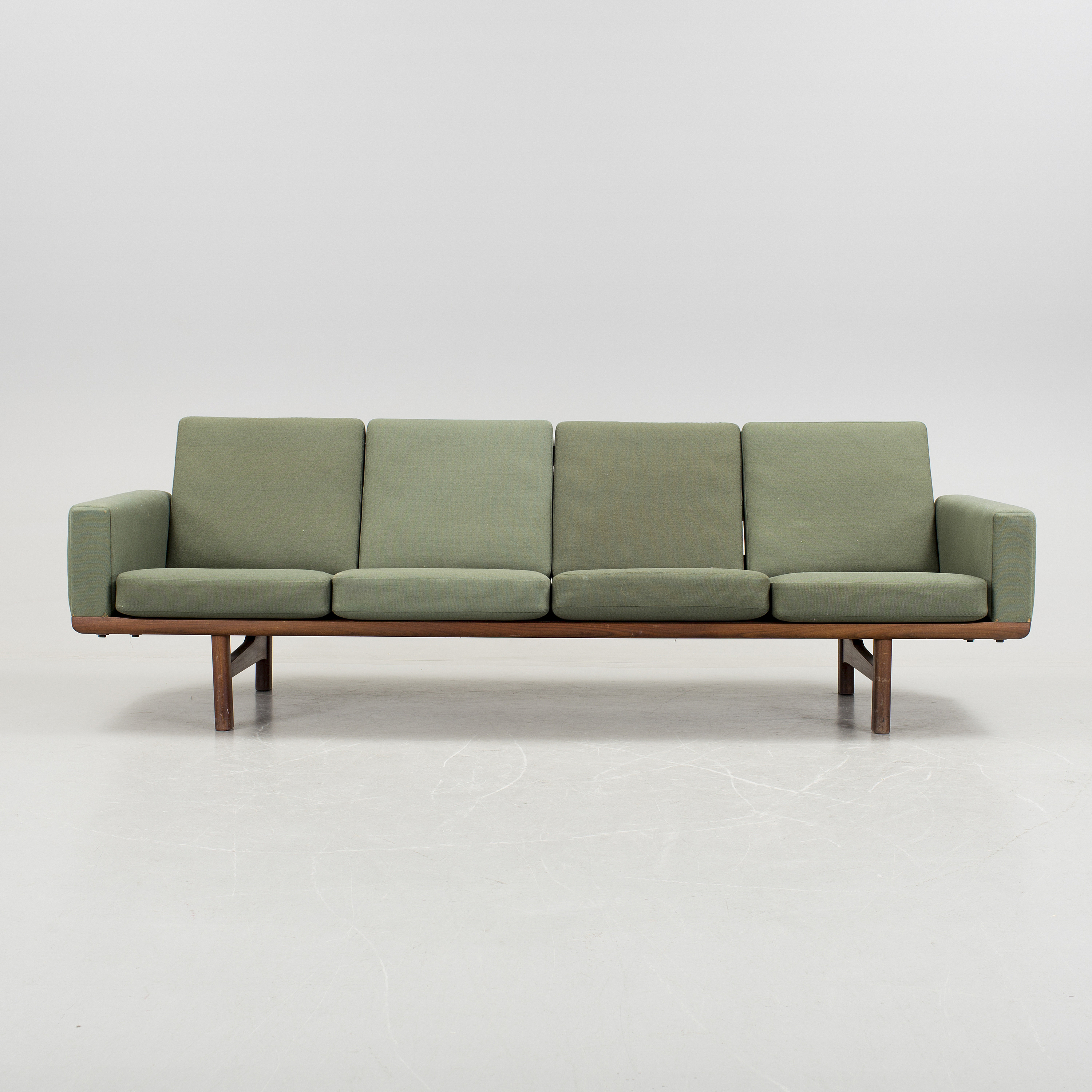HANS J WEGNER, soffa, "GE 236", Getama Gedstedt, Danmark, 1960-tal. - Bukowskis