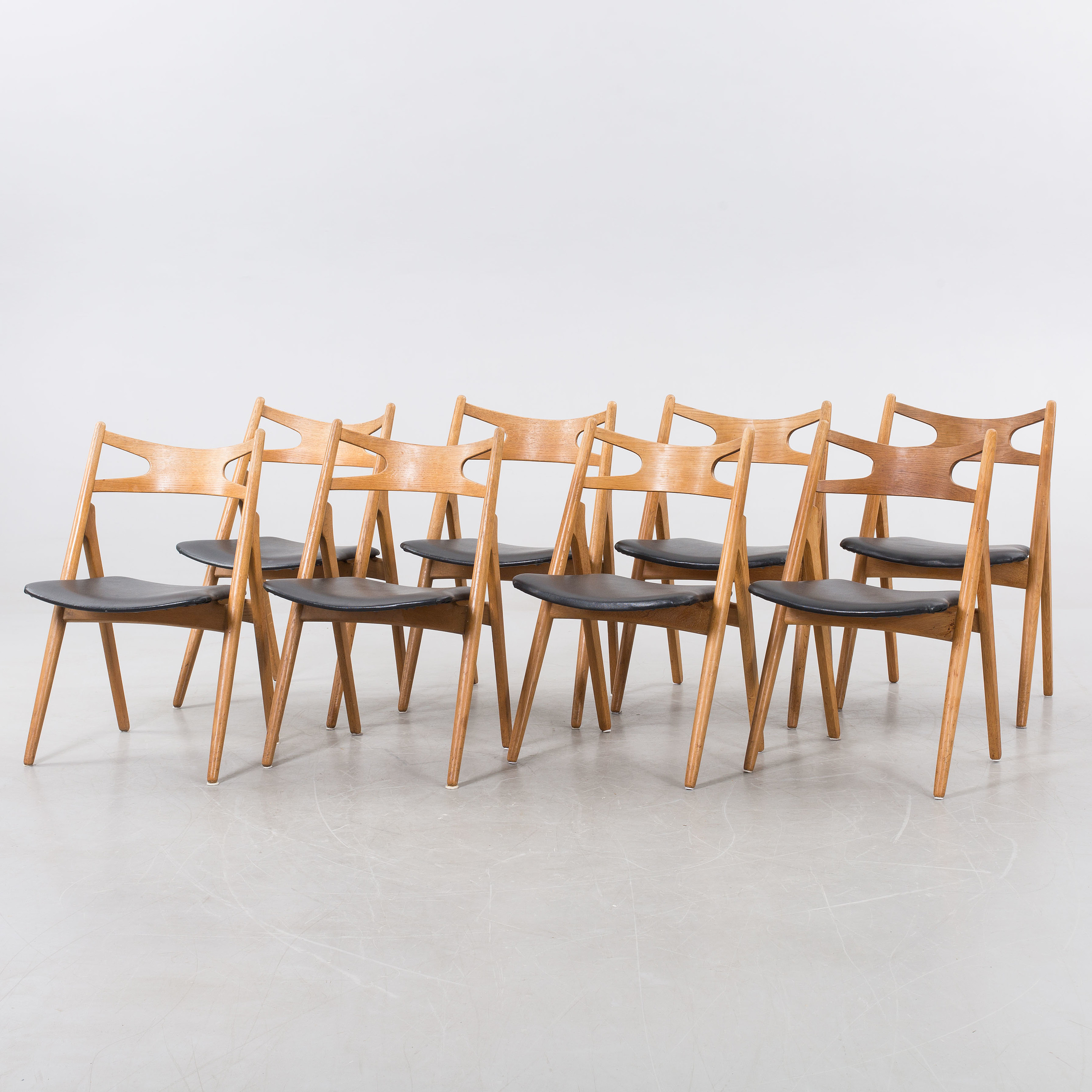 HANS J. WEGNER, stolar 8 st, "CH 29/Savbukkestolen", Carl Hansen o Son ...