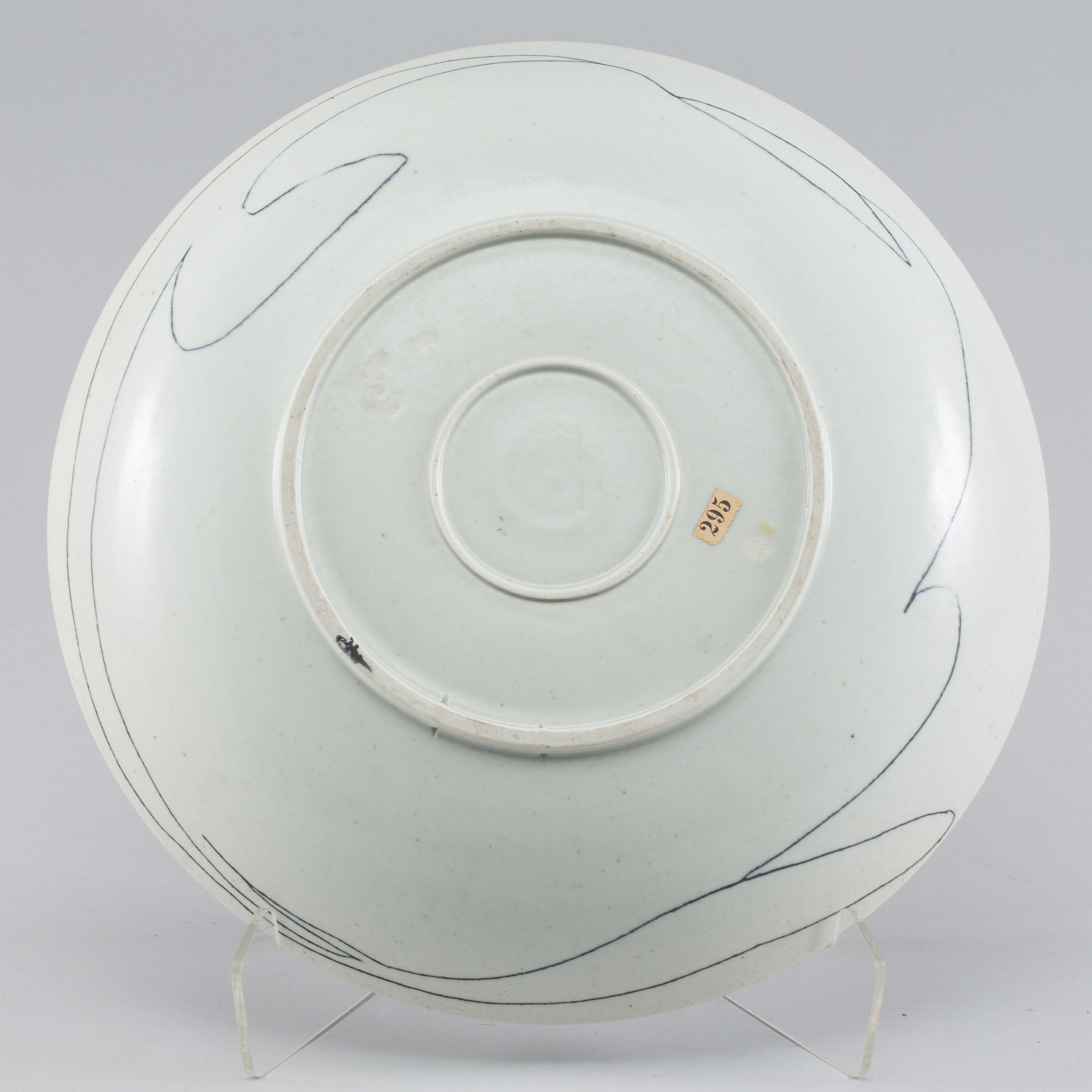 A PETER AND ANNE STOUGAARD STONEWARE BOWL/PLATE. - Bukowskis