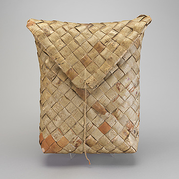 A birch bark backpack from the 19th-/20th century. - Bukowskis