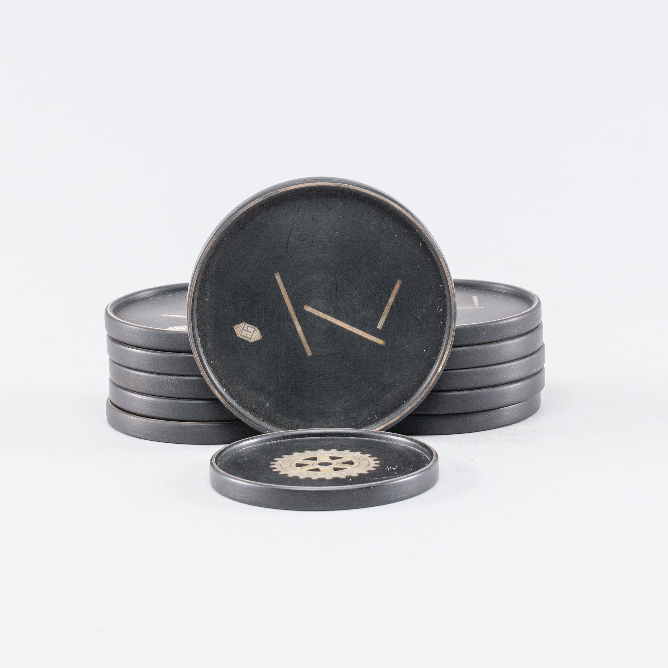10+1 ISOLIT AND SILVER COASTERS FROM PERSTORP. - Bukowskis