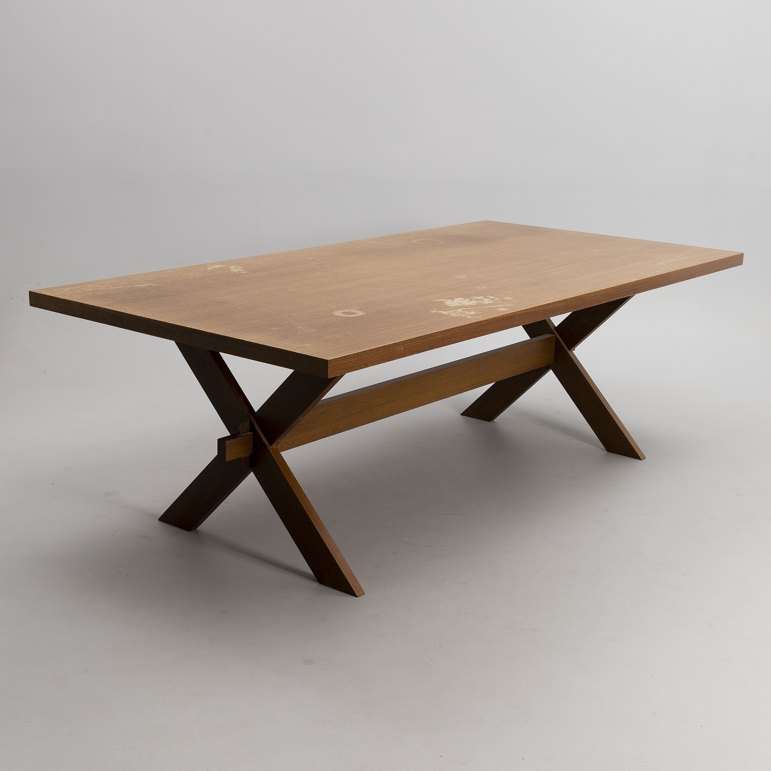 A DINNER TABLE, latter half of the 20th century. - Bukowskis