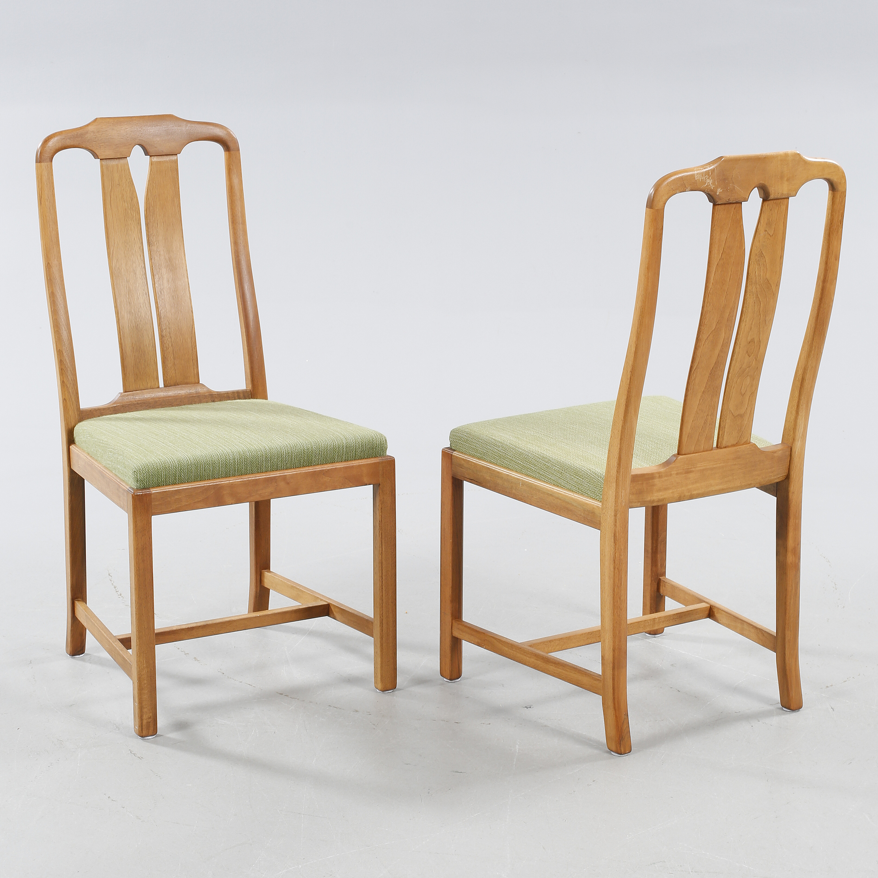 CARL MALMSTEN, a dining table and six chairs from Åfors Möbelfabrik ...