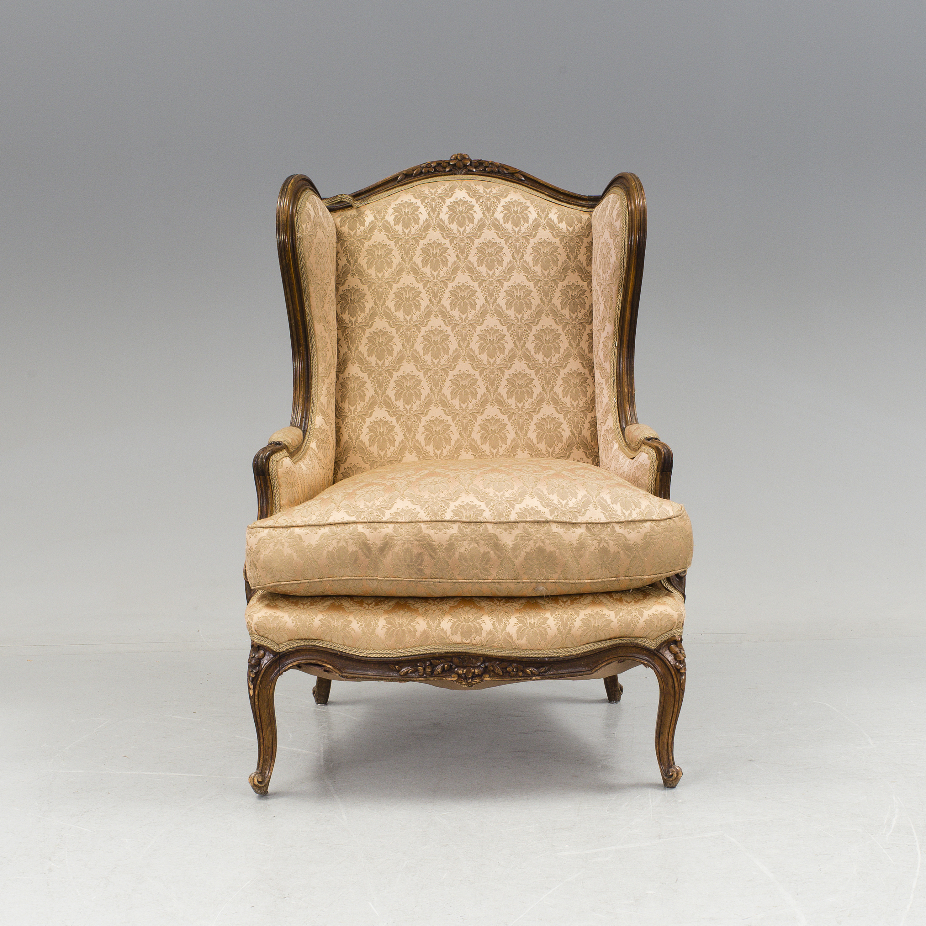 A rococo style easy chair, first half of the 20th century. - Bukowskis