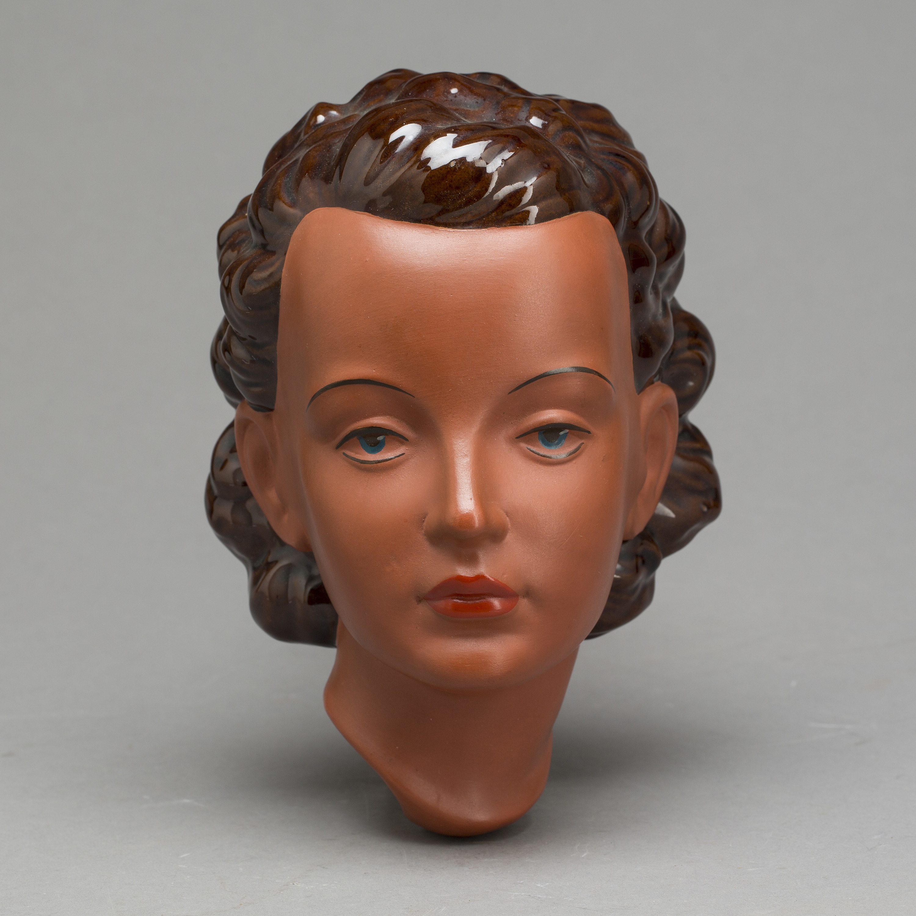 A GOLDSCHEIDER WALL MASK. - Bukowskis