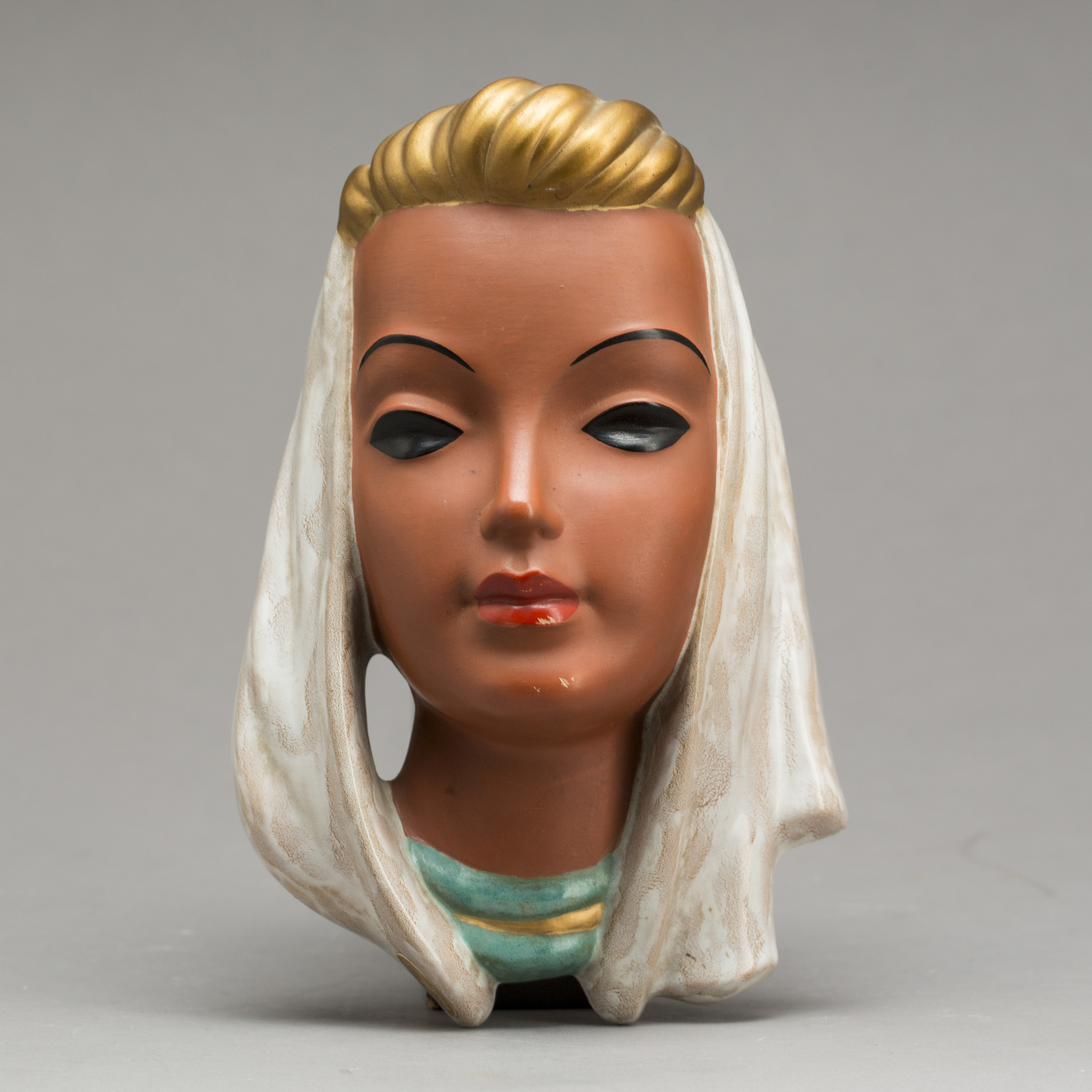 A GOLDSCHEIDER WALL MASK. - Bukowskis