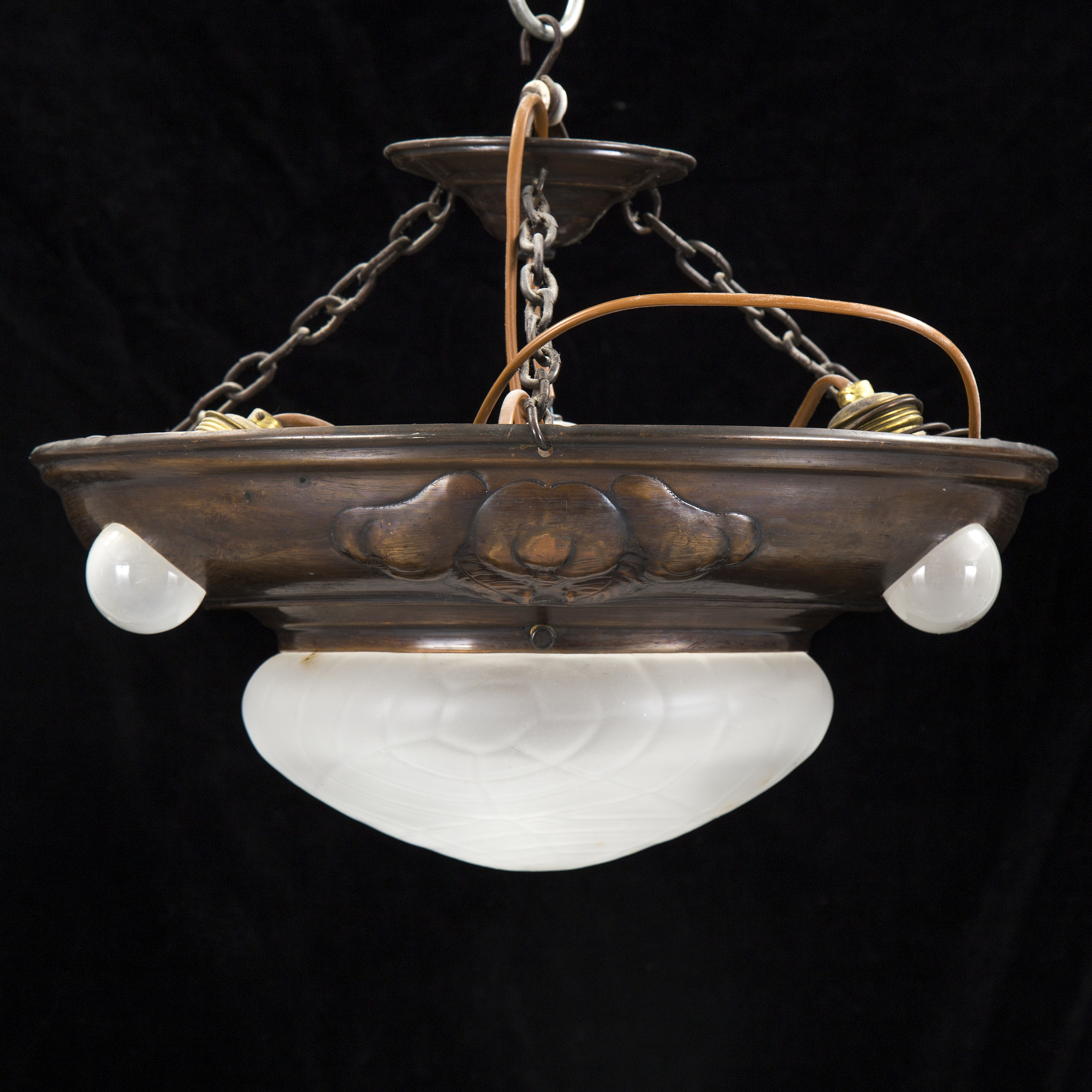 An early 1900s ceiling lamp. - Bukowskis