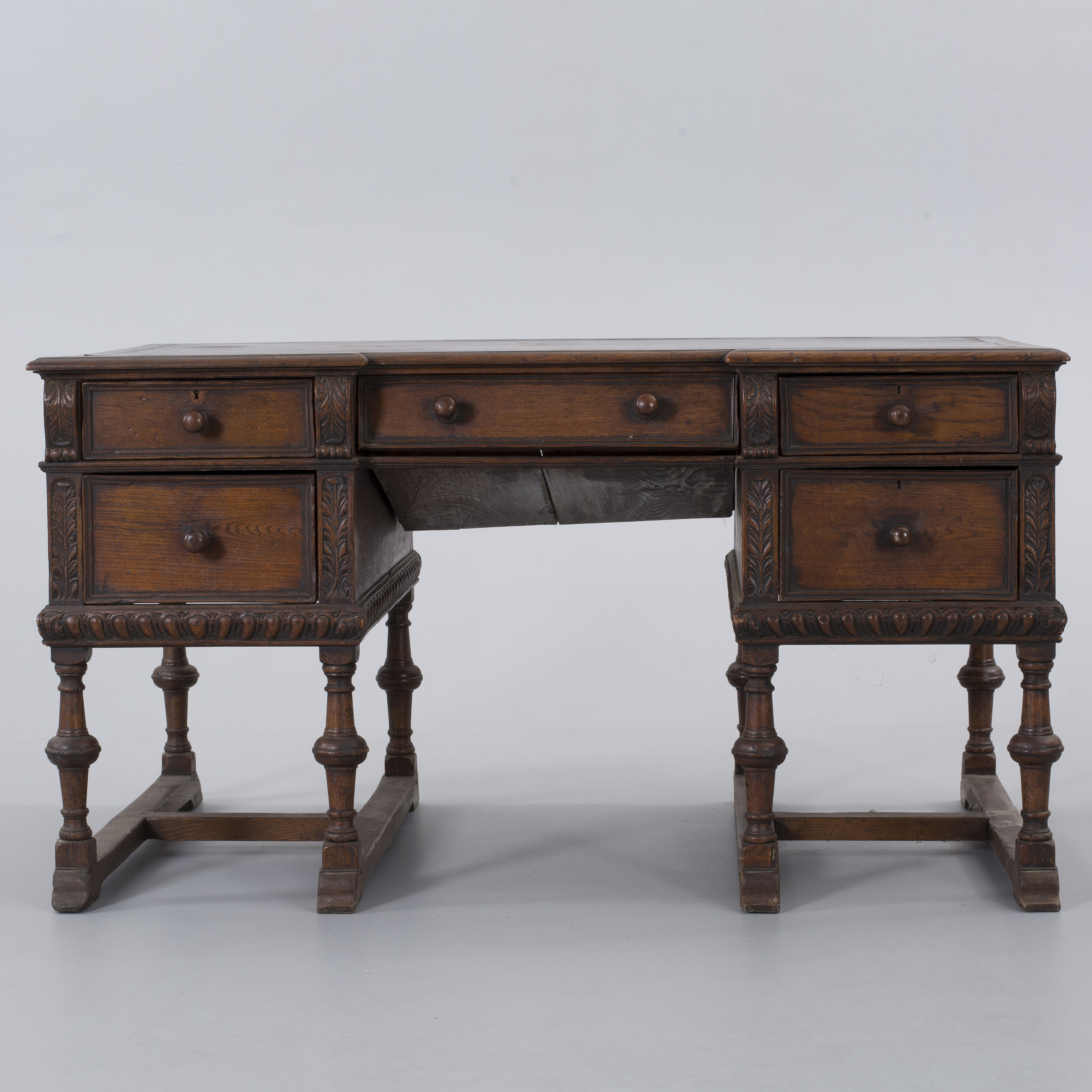 A 19TH CENTURY WRITING DESK, Baroque style. - Bukowskis
