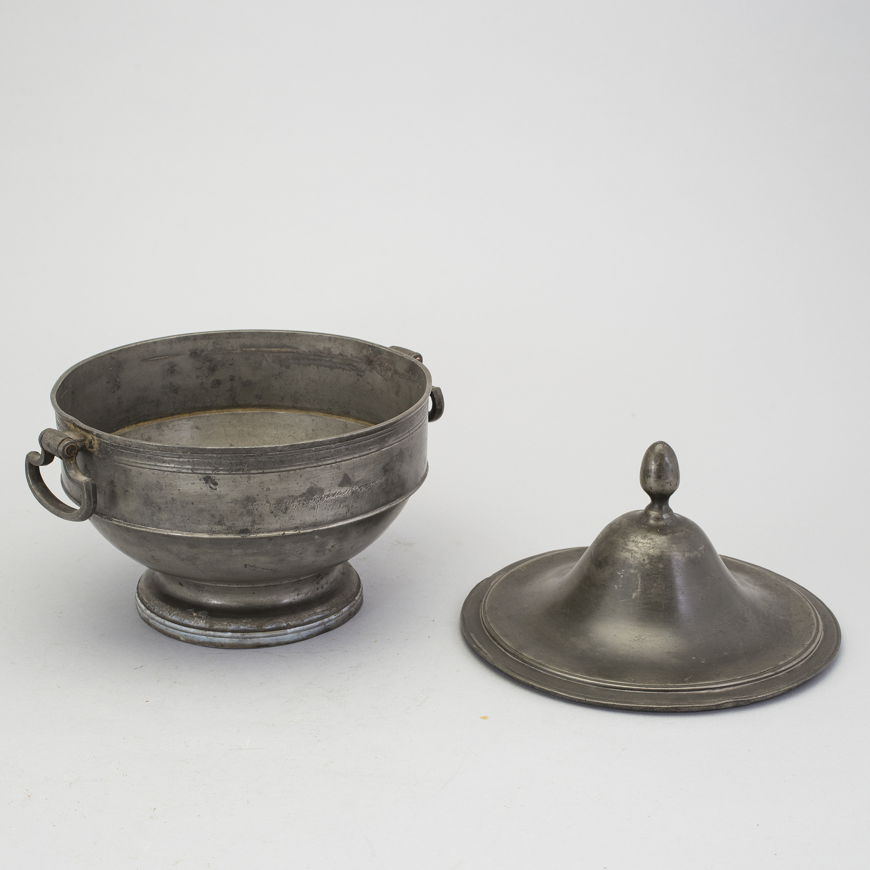 TERRIN, tenn, 1700-tal. - Bukowskis