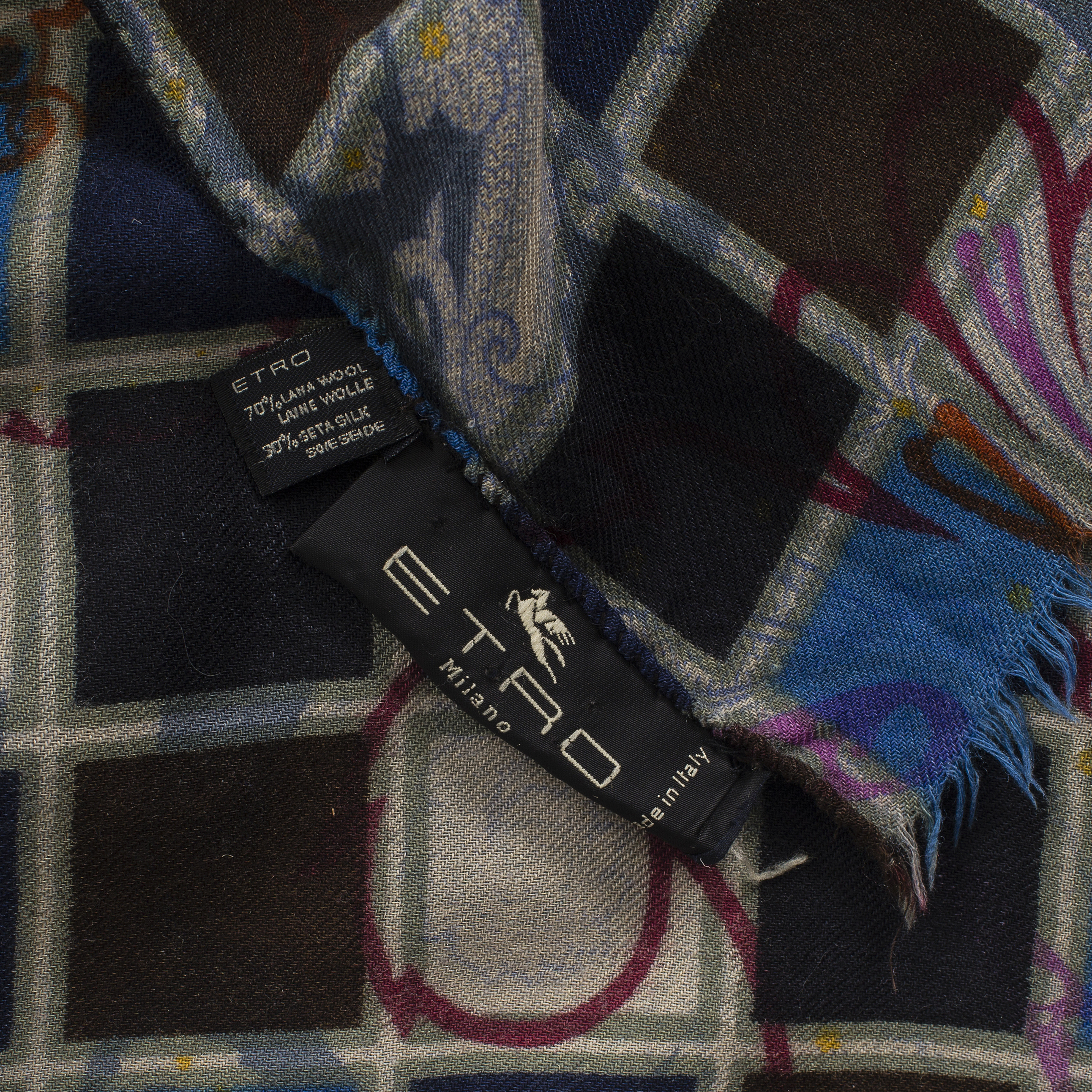 An Etro scarf. - Bukowskis