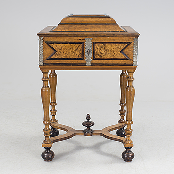A 1700s Baroque casket. - Bukowskis