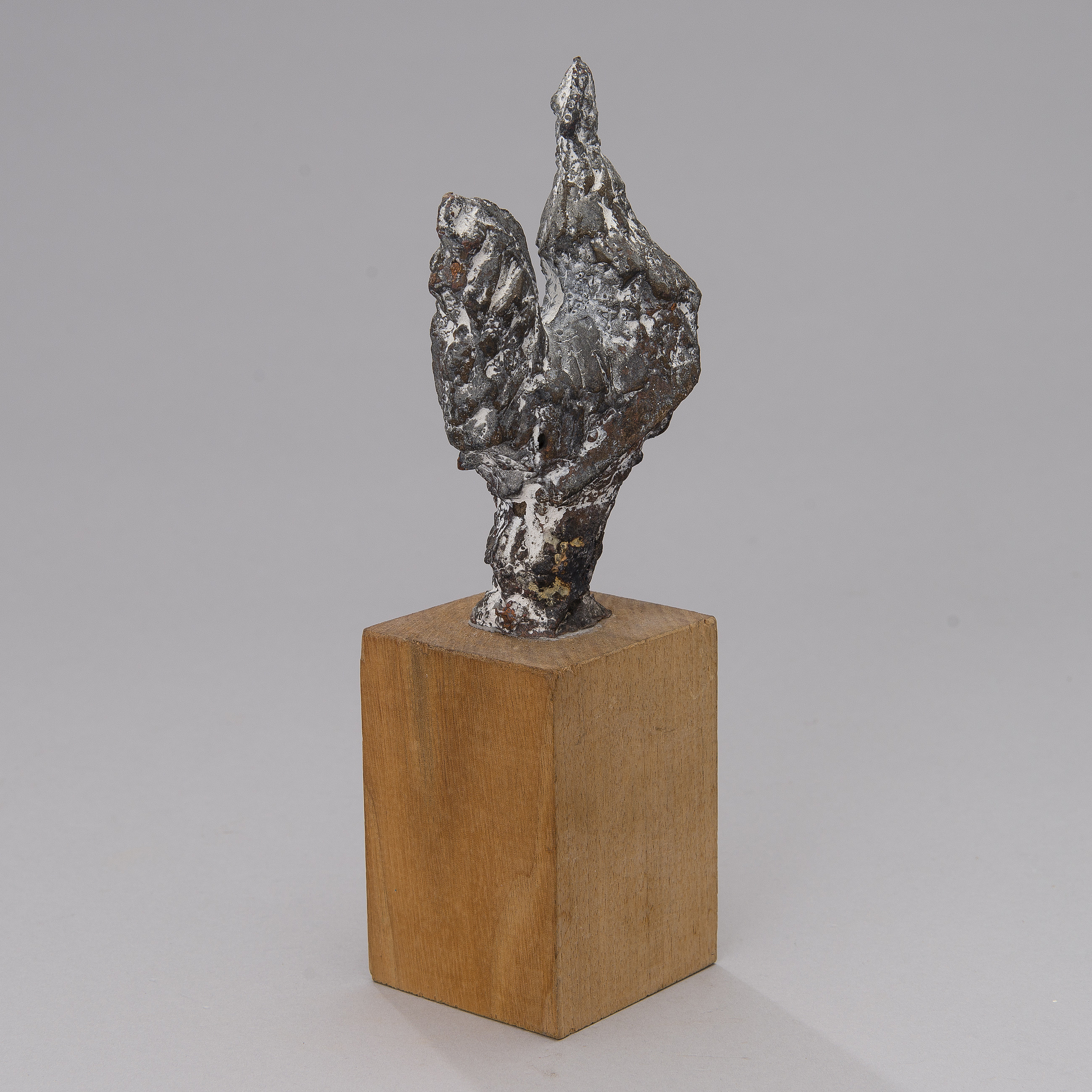 TERHO SAKKI, skulptur, patinerad brons, signerad TS. - Bukowskis