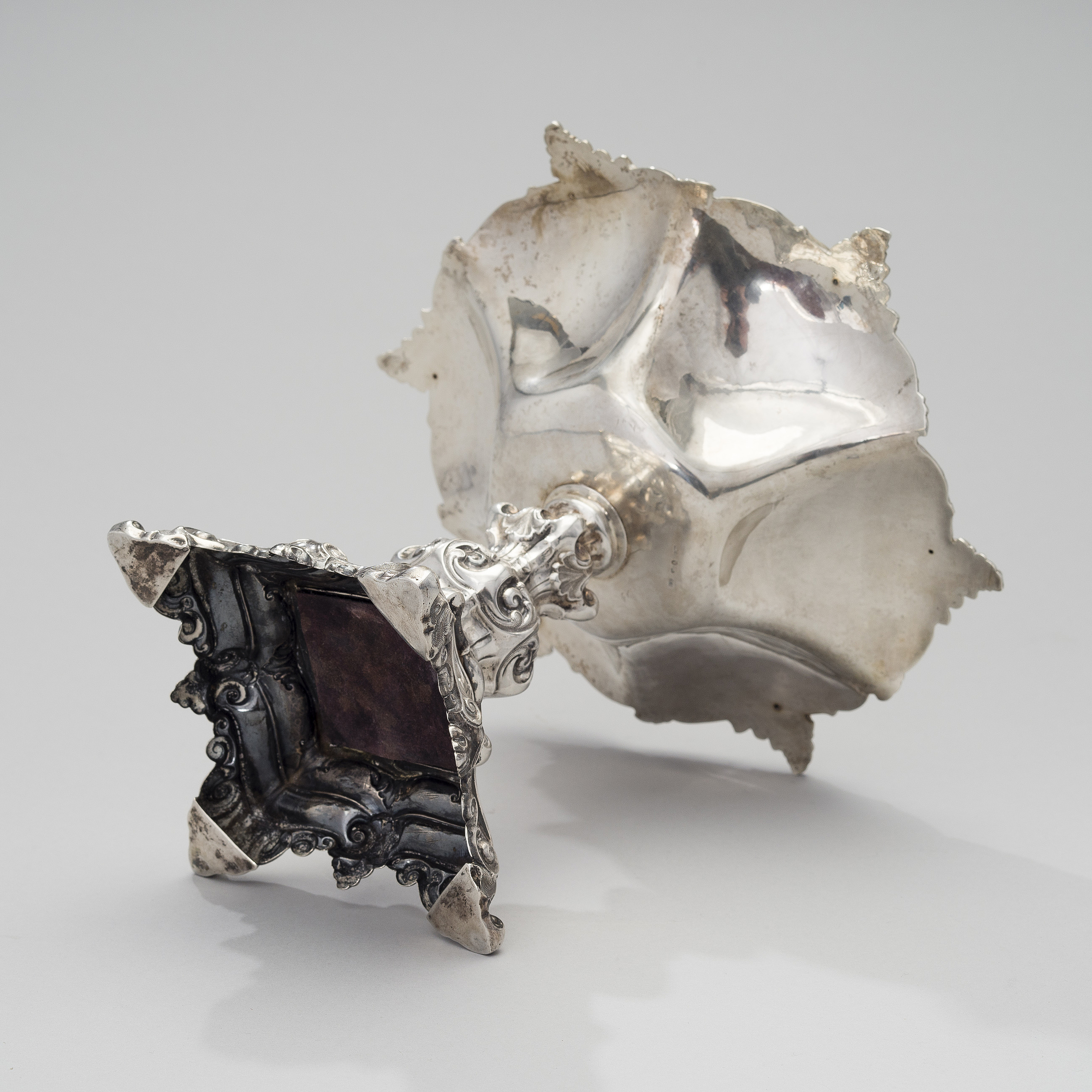 SKÅL PÅ FOT, silver, Carl Tengsten, Göteborg troligen 1833. - Bukowskis