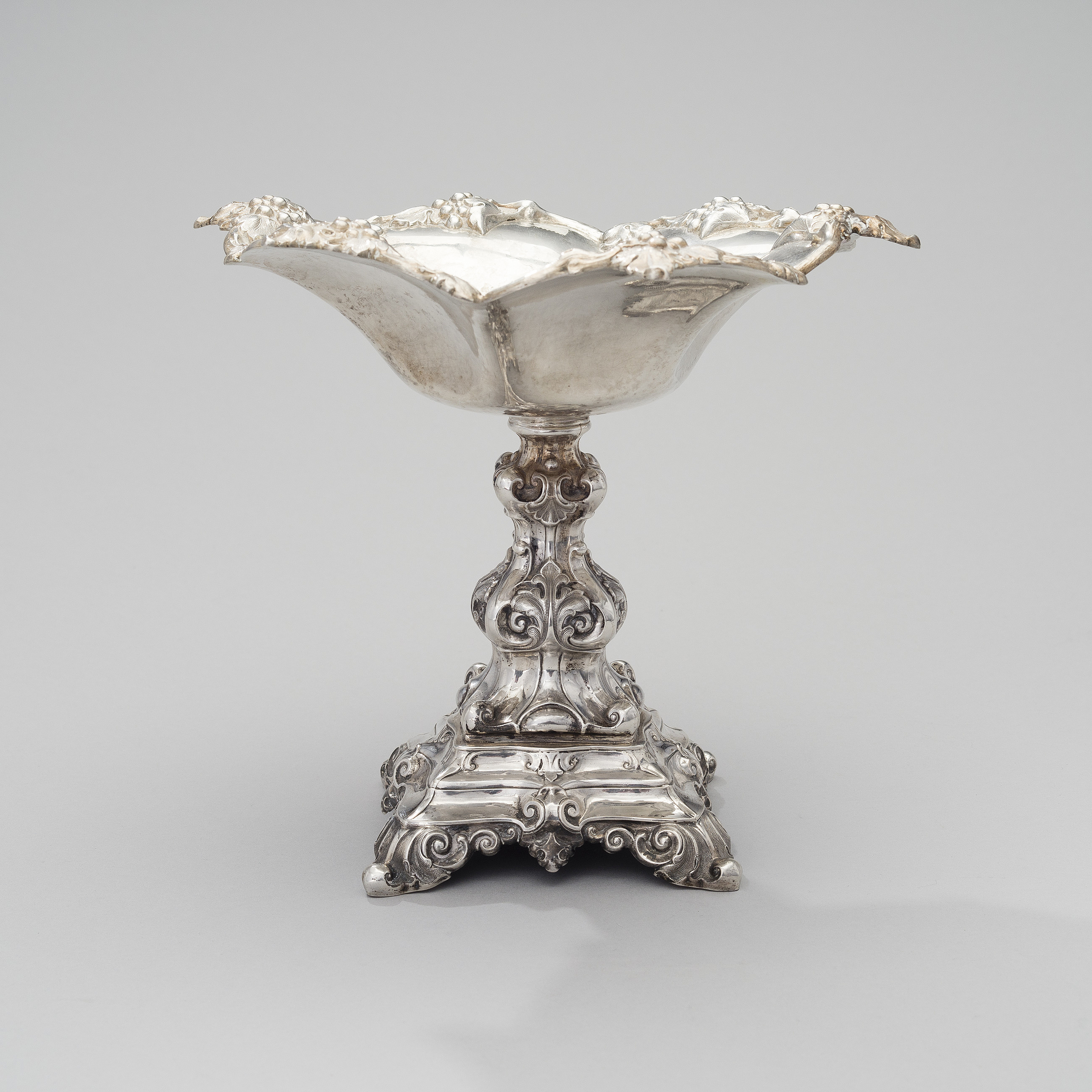 SKÅL PÅ FOT, silver, Carl Tengsten, Göteborg troligen 1833. - Bukowskis