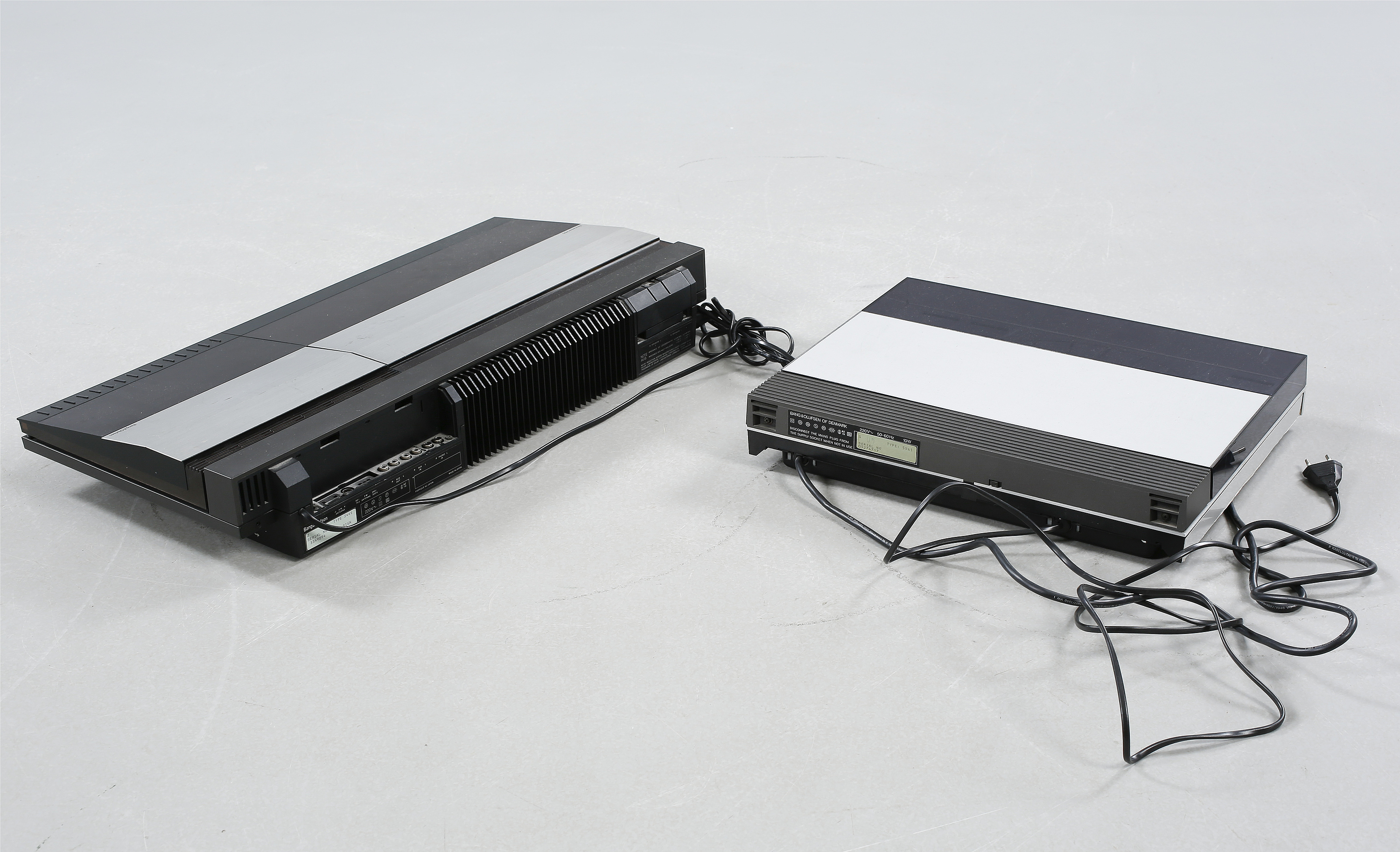 BANG & OLUFSEN, Beocenter 2100 samt Beogram 5500, 1900-talets fjärde ...