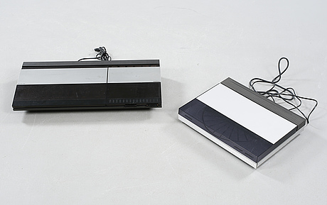 BANG & OLUFSEN, Beocenter 2100 samt Beogram 5500, 1900-talets fjärde ...