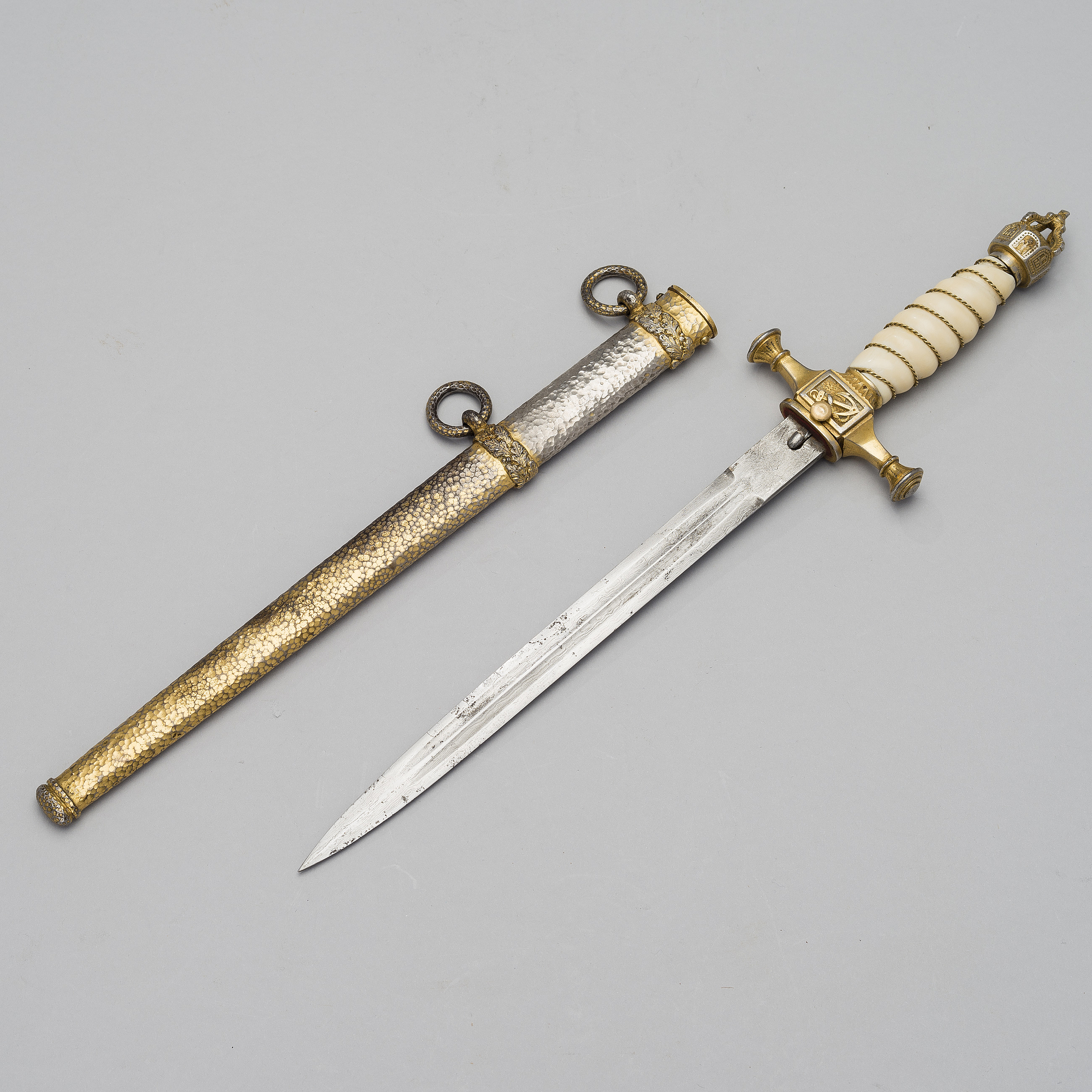 A GERMAN NAVAL DIRK END OF 19TH CENTURY. - Bukowskis