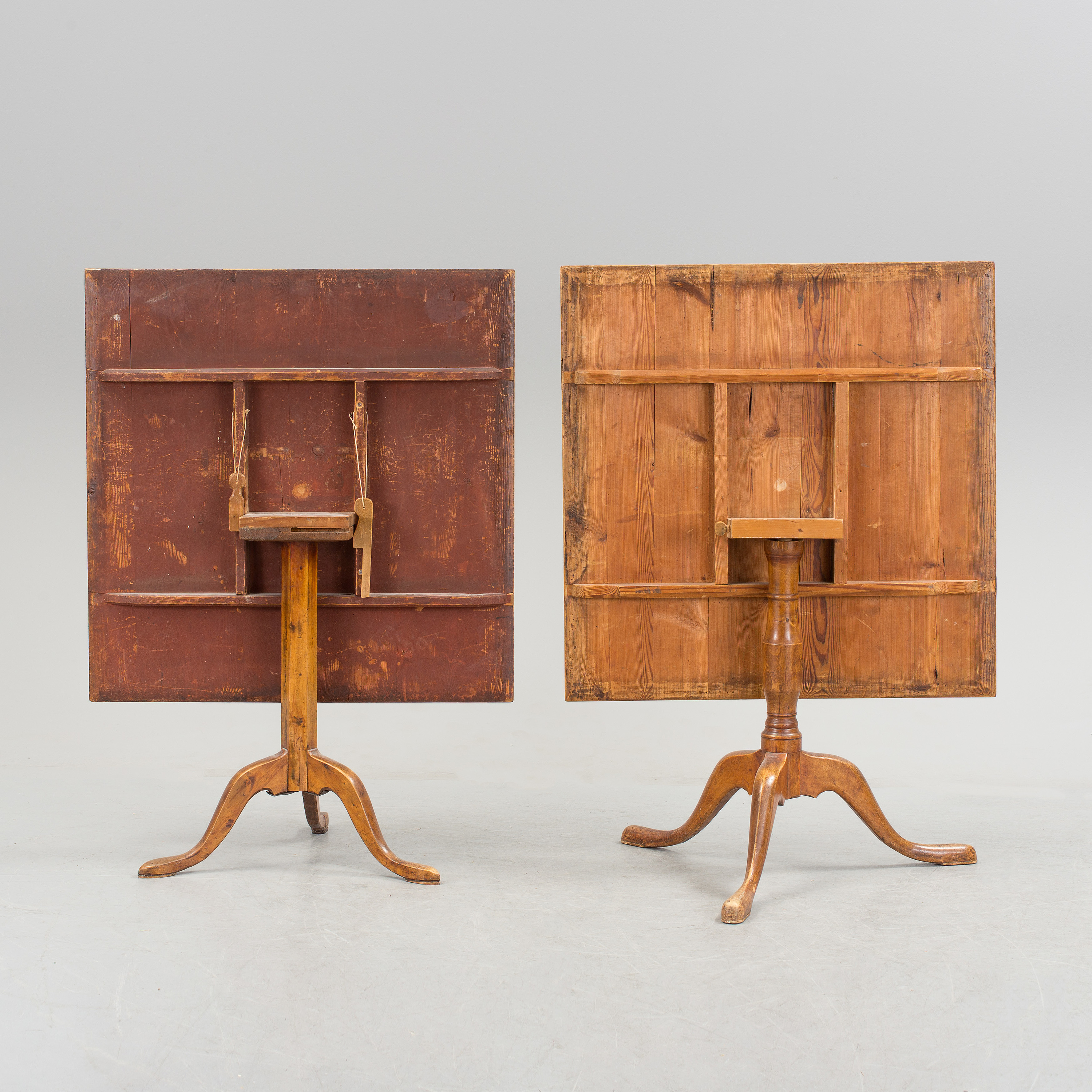 Two flap tables. 19th century. - Bukowskis