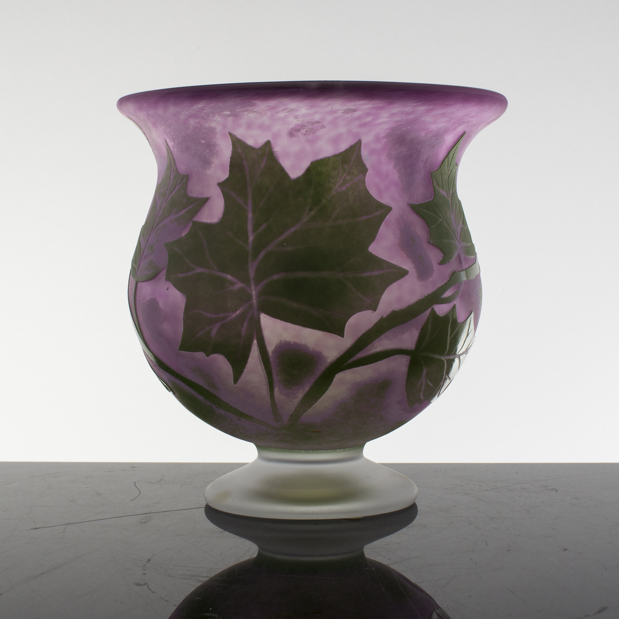 ASTRID GATE, unik vas i överfångsteknik, 1997. - Bukowskis