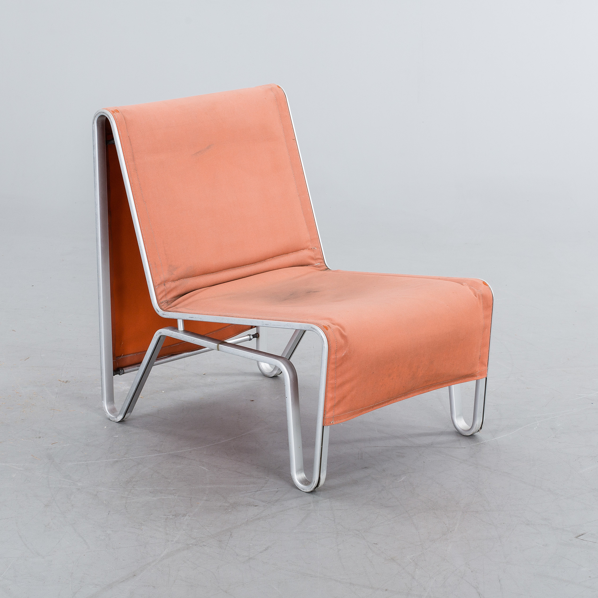 AN ERIC SIGFRID PERSSON CHAIR. - Bukowskis
