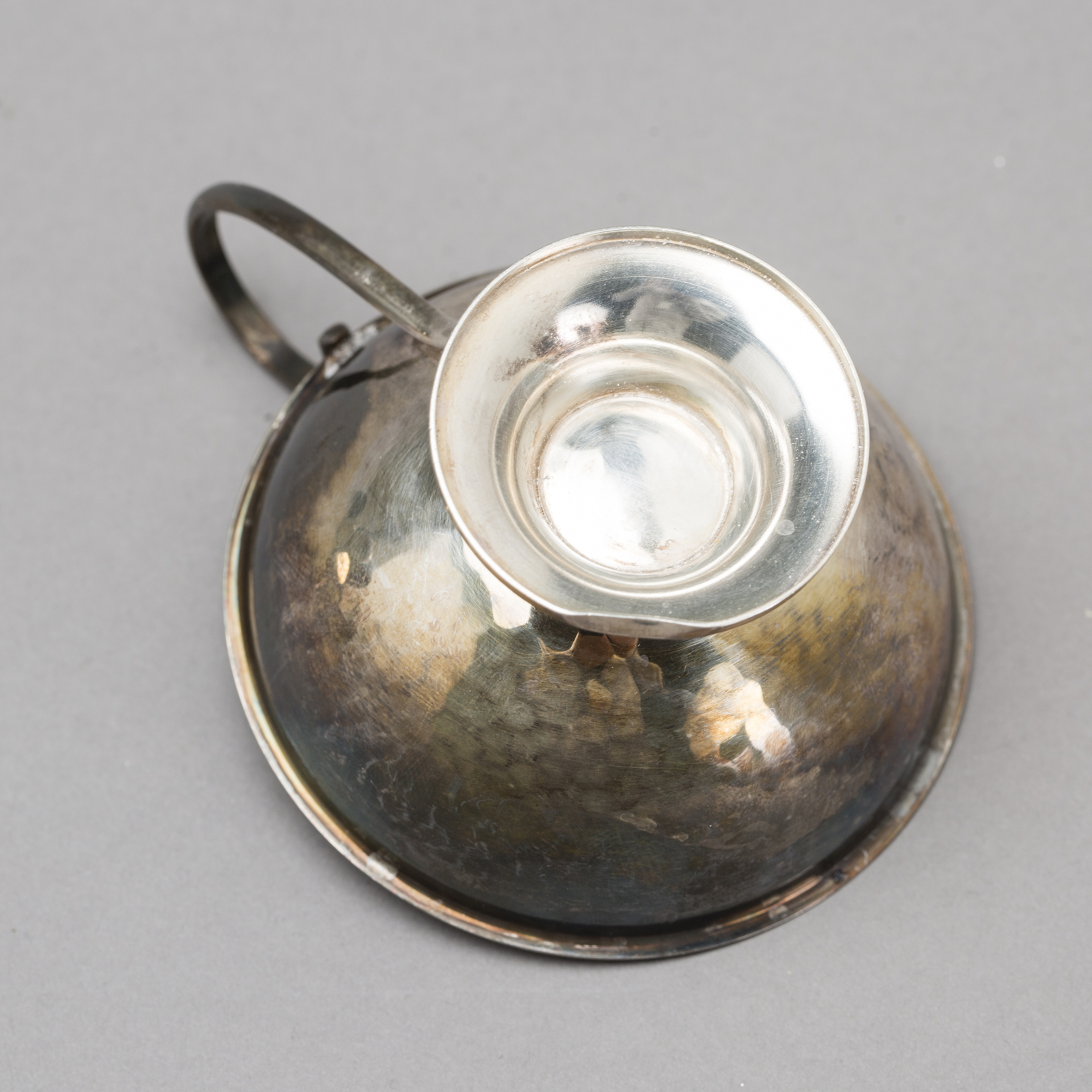 A set of 14 silver punch mugs, 1975. - Bukowskis