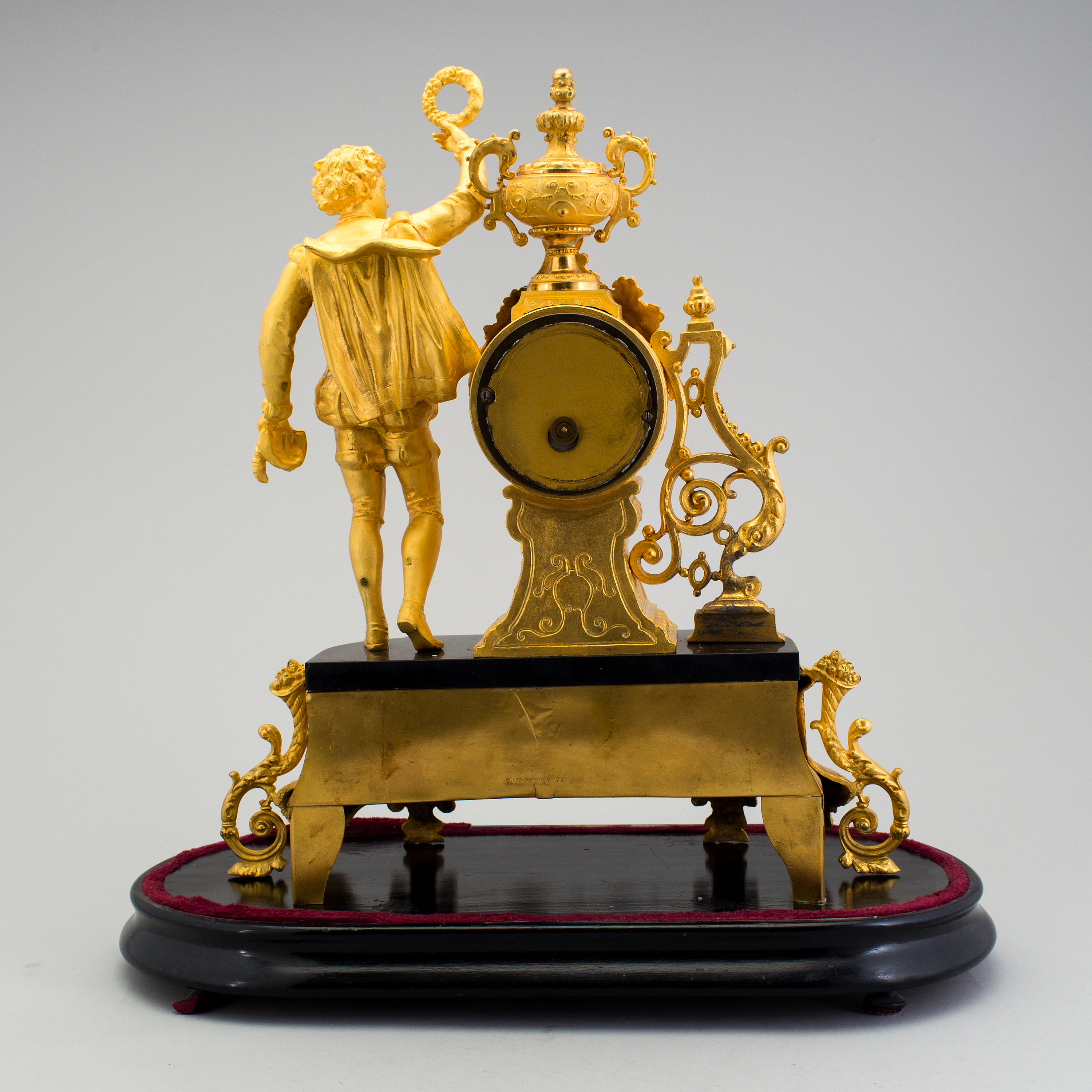 A PH Mourey mantel clock from the late 19th Century. - Bukowskis