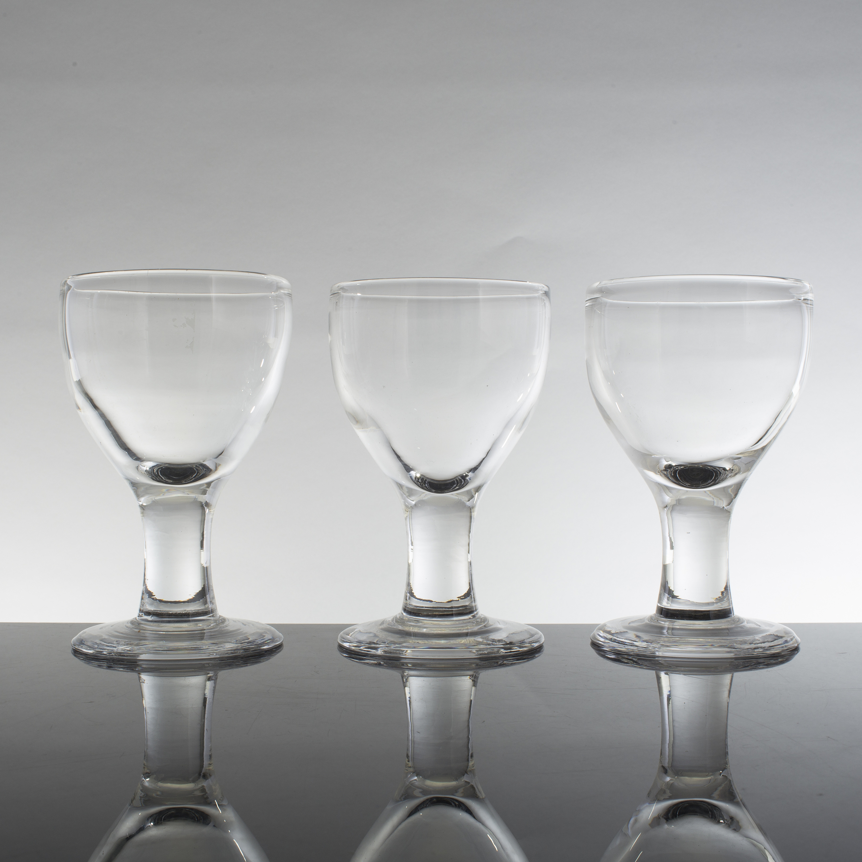 SIGNE PERSSON-MELIN, glas, 11 st, "Ruben" samt burkar, 3 st, "Sill i ...
